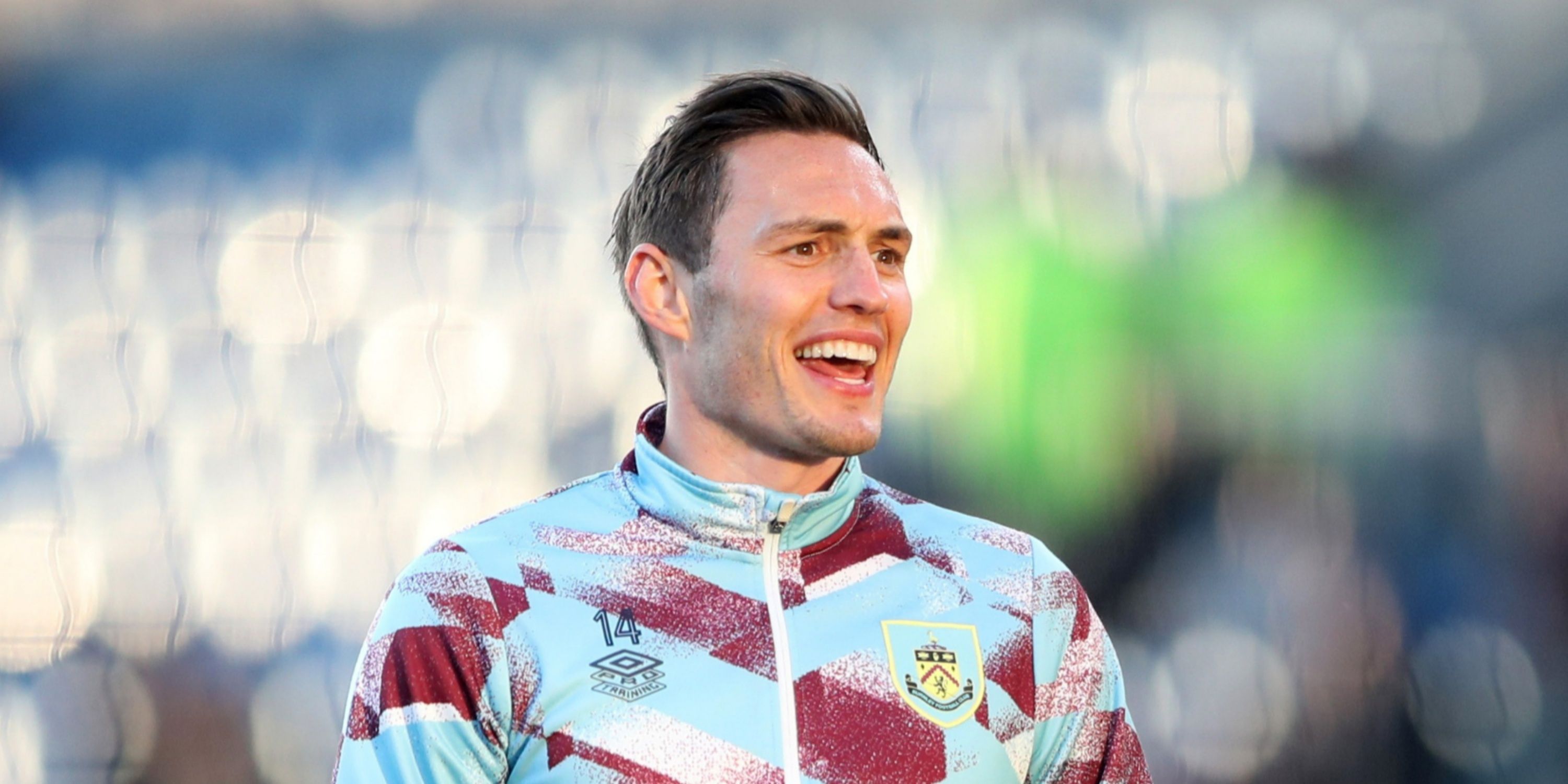 Leeds confirm signing of Connor Roberts from Burnley