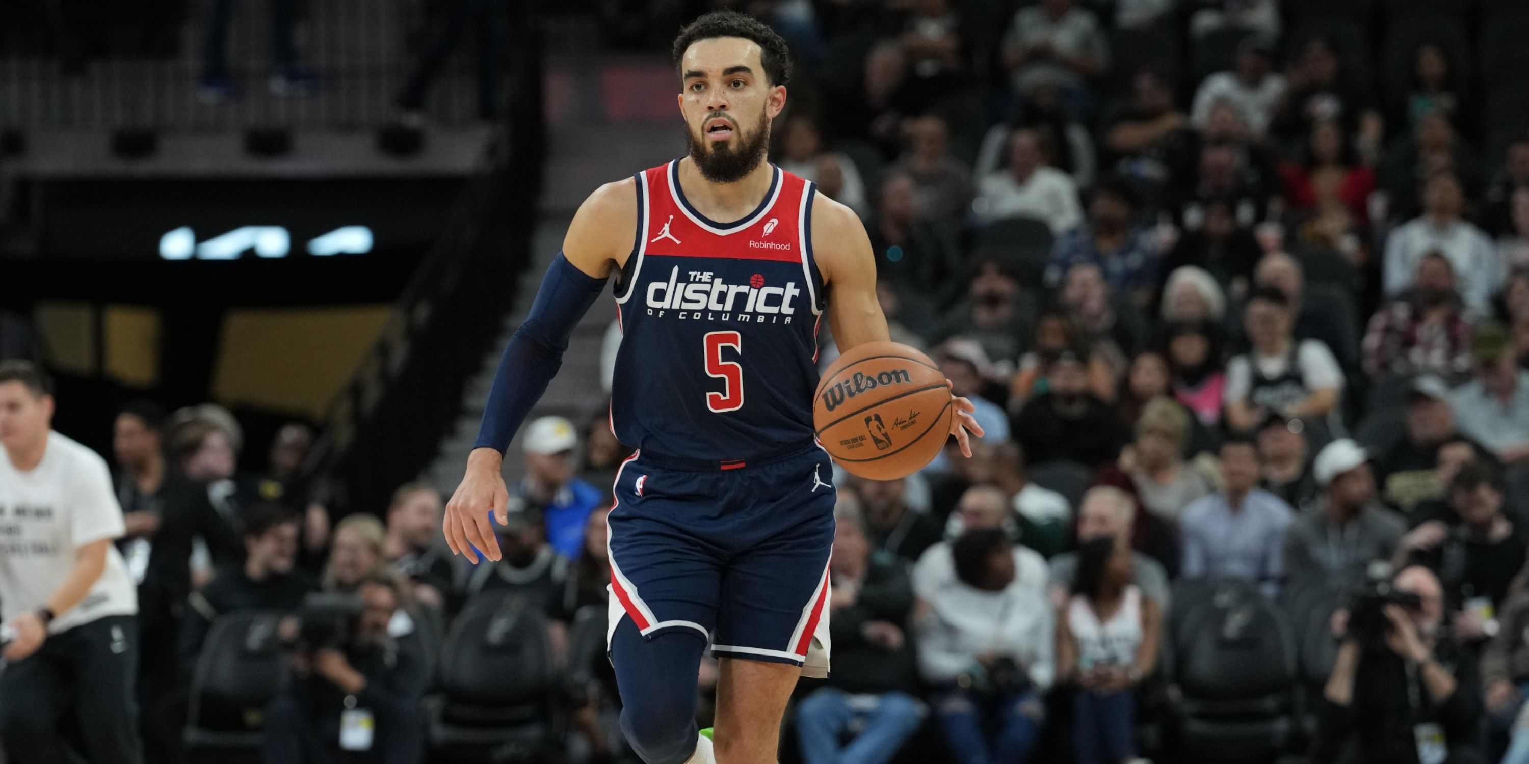 NBA Trade Rumors: Wizards eyeing second-round picks for Tyus Jones