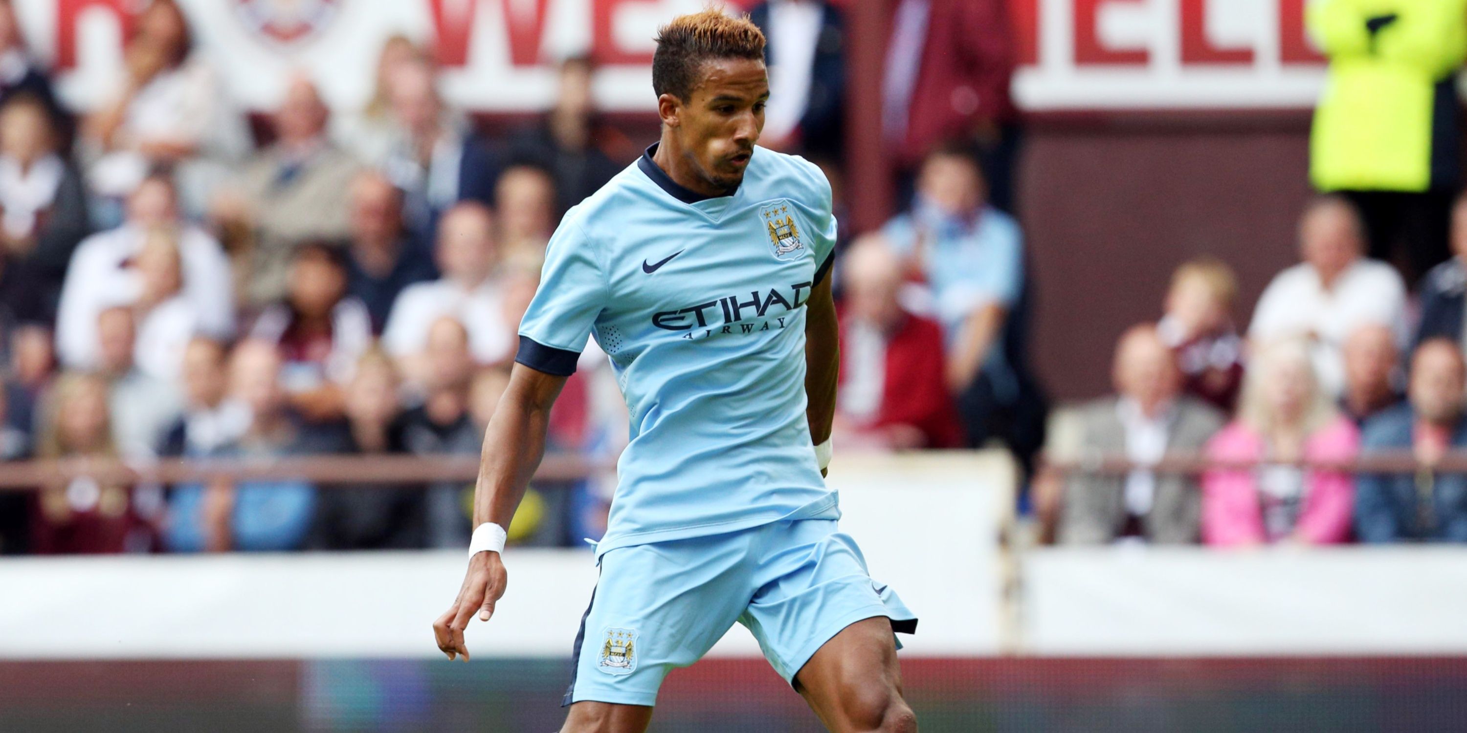 The 22 best players you forgot played for Manchester City (Ranked)