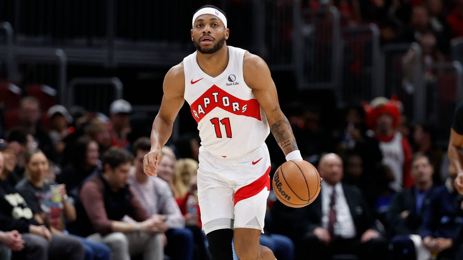 NBA Trade Rumors: Bucks eyeing Mavericks' Dorian Finney-Smith, Raptors ...
