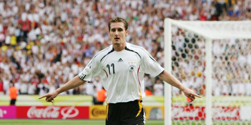 10 greatest footballers in World Cup history