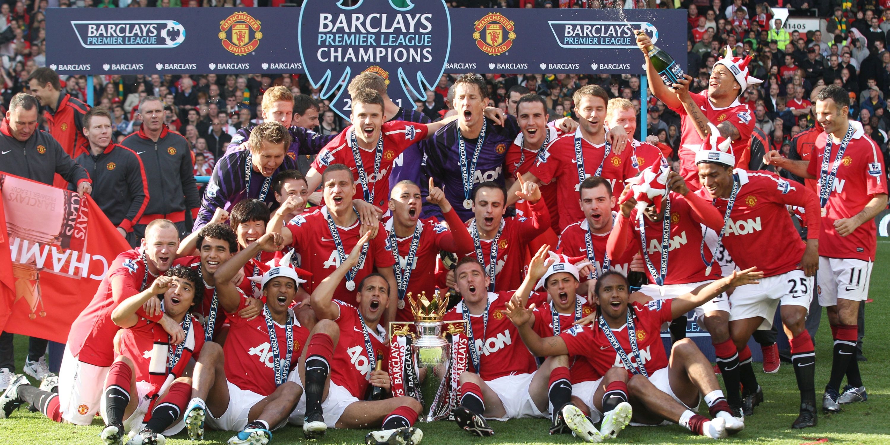 Song Lyrics To All Of Manchester United's Most Famous Chants (Complete ...