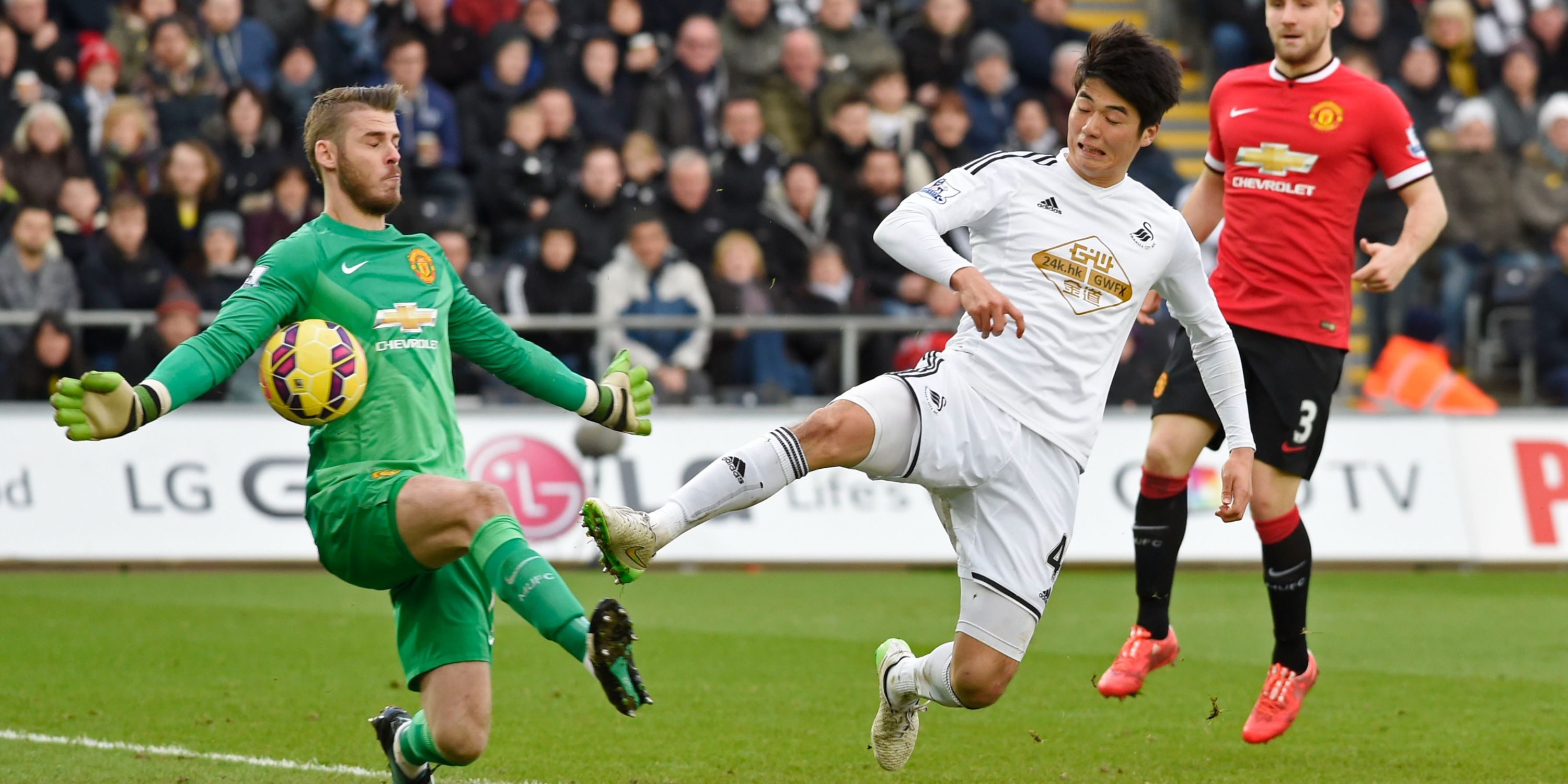 11 Best Asian Players to Play in the Premier League (Ranked)