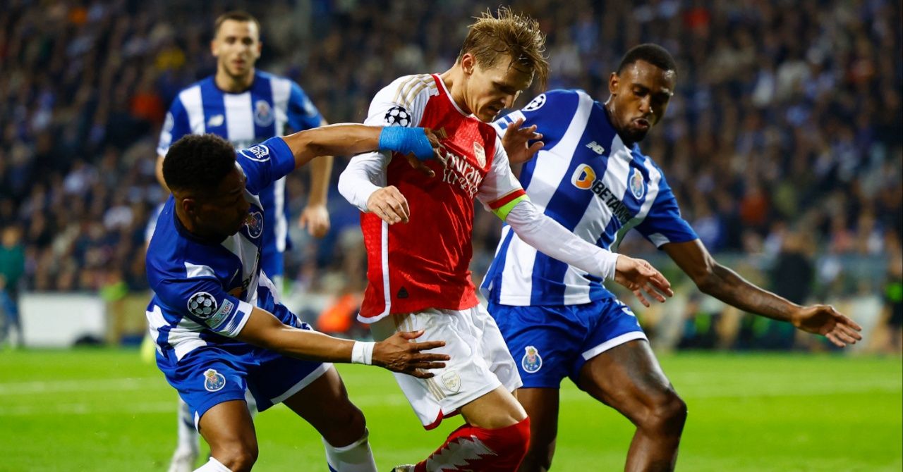 Porto score late to beat Arsenal in first leg of Champions League last ...