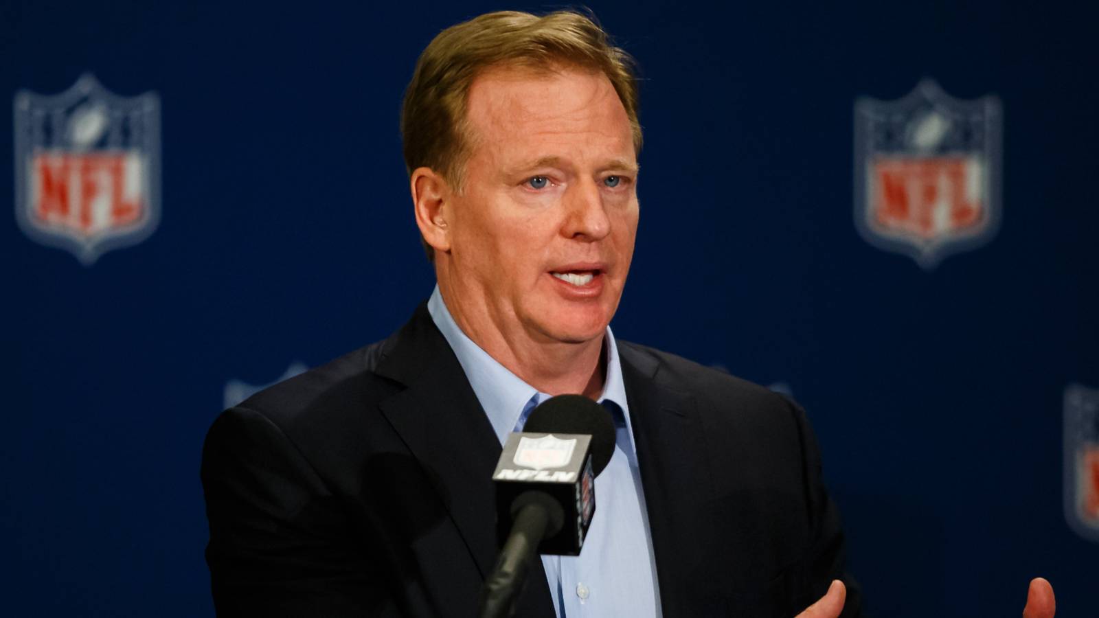 NFL Owners Mulling Rule Changes For Potential Team Ownership