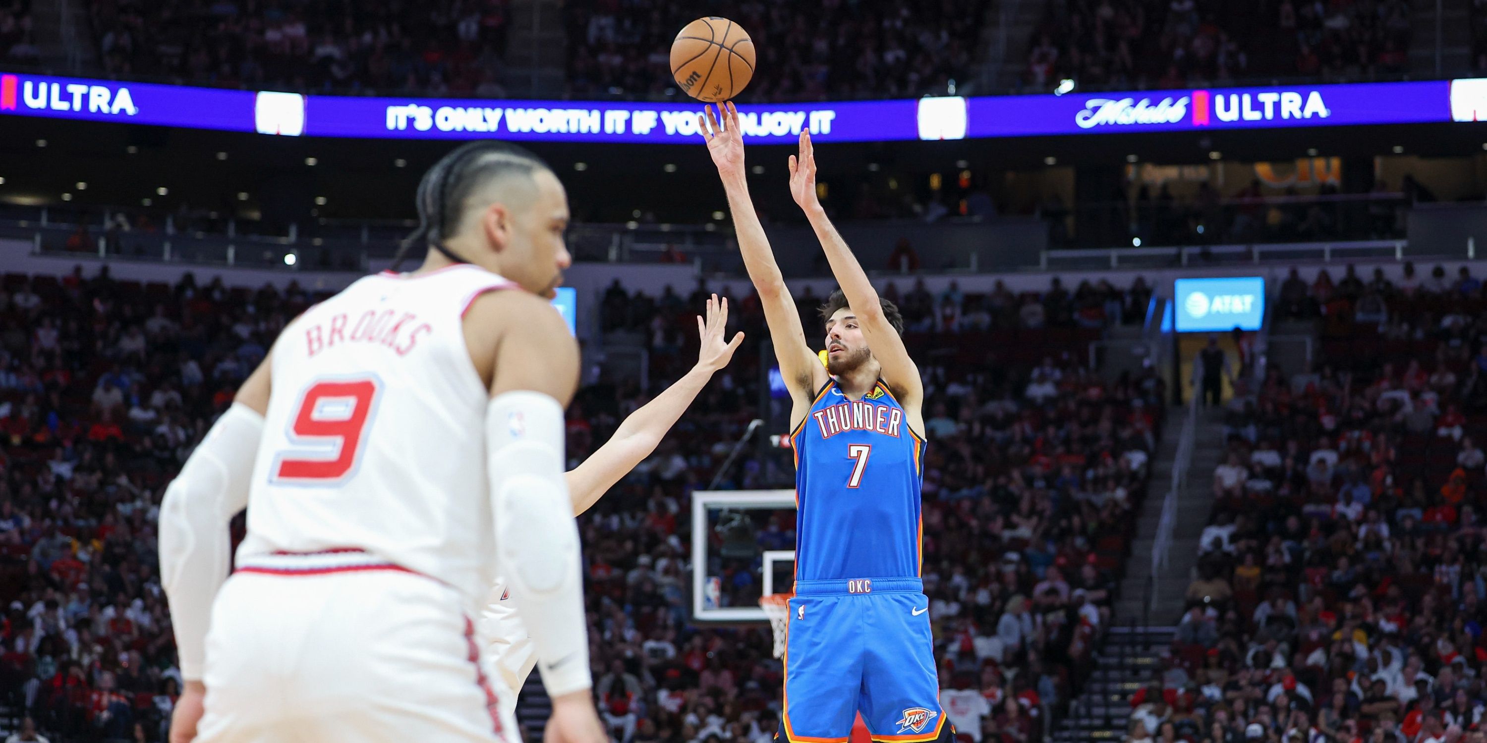 Thunder complete comeback, regain the top spot in the West