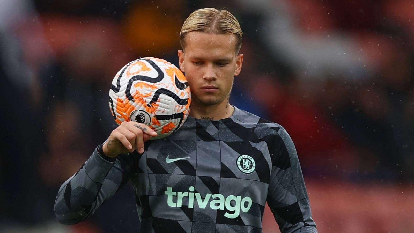 Mykhailo Mudryk was 'in tears' after failed move to Arsenal