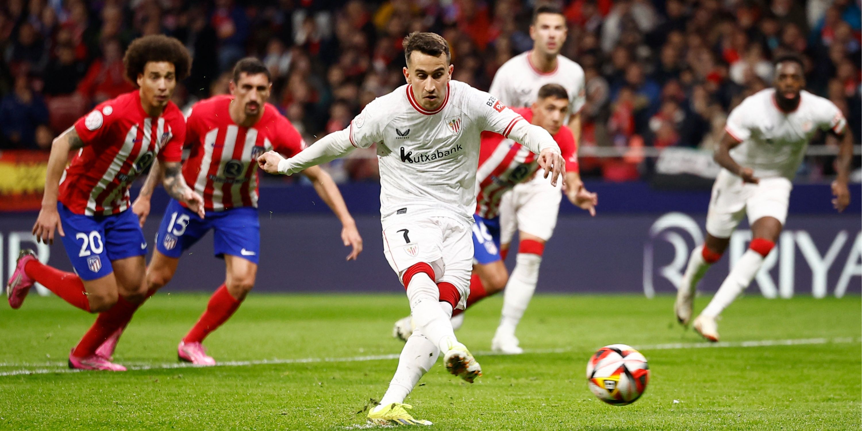 Alex Berenguer 'Fits Profile' Wolves Looking for This Summer