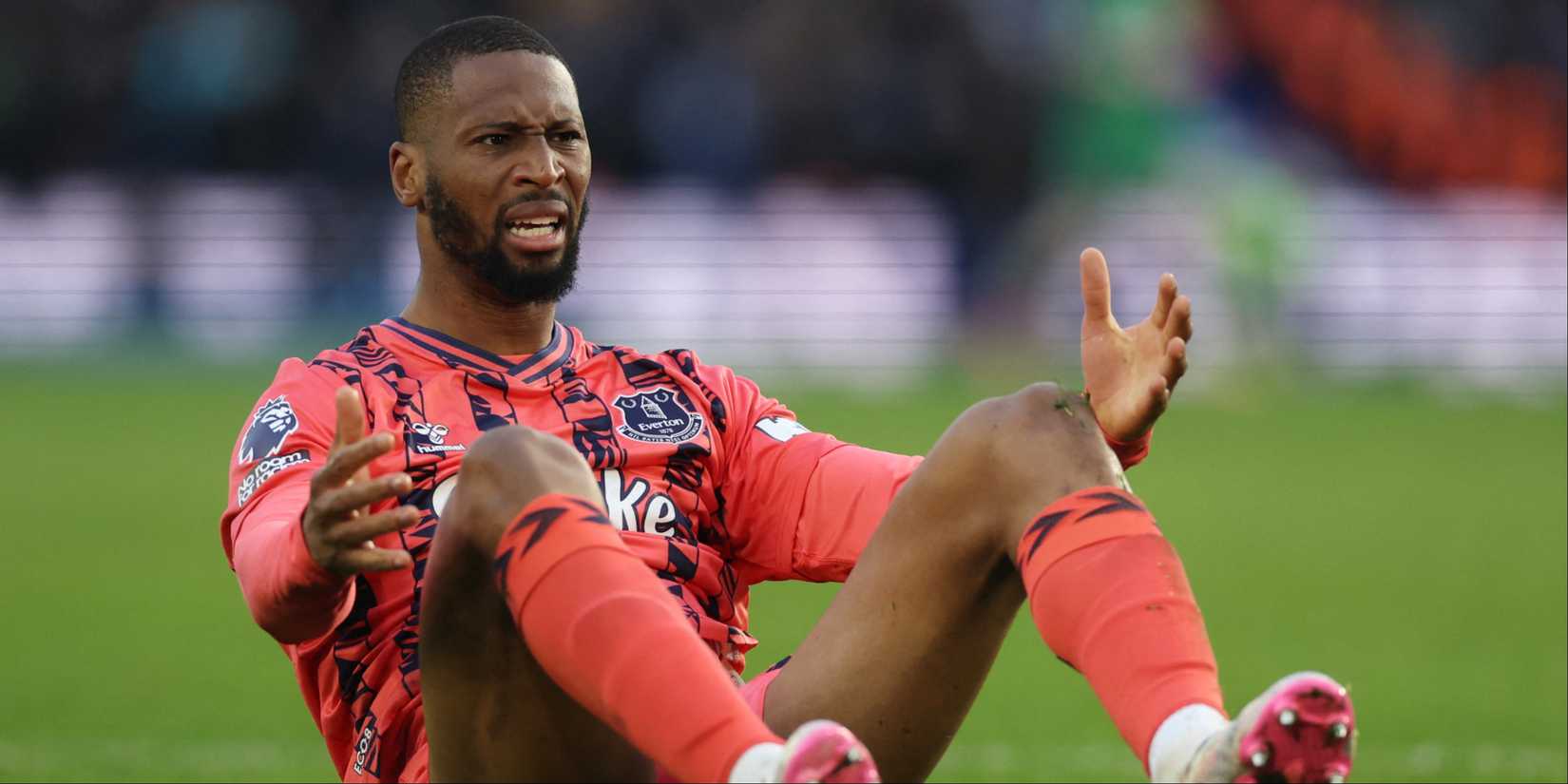 West Ham Eyeing January Move to Sign Everton Striker Beto