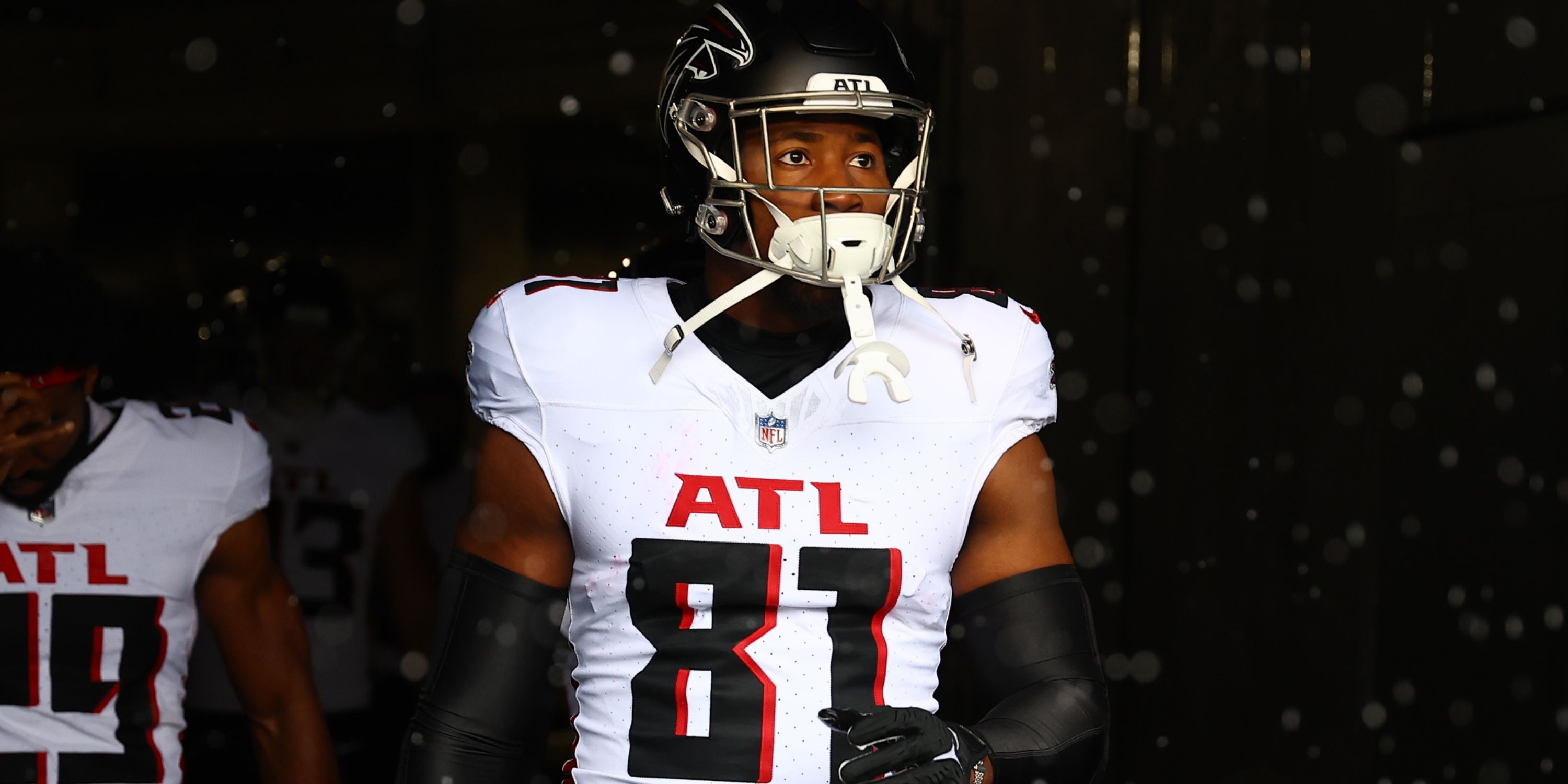 Miami Dolphins Sign Tight End Jonnu Smith to 2-Year Deal