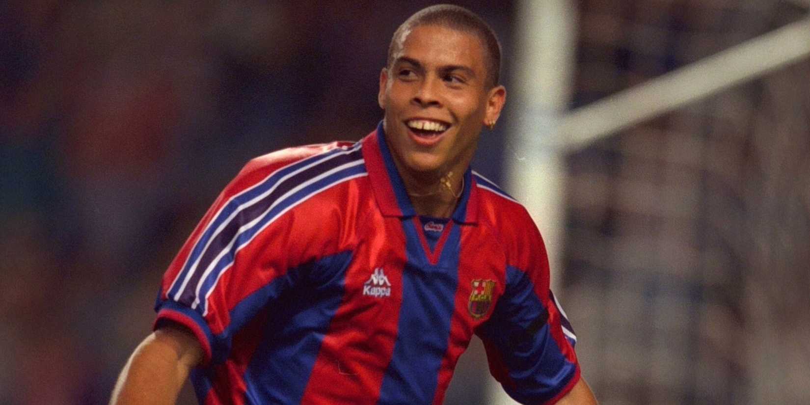 10 Greatest Footballers of the 1990s [Ranked]