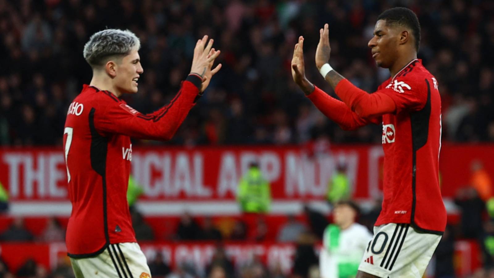 Senior Man Utd Figure Influenced Amorim Dropping Rashford and Garnacho