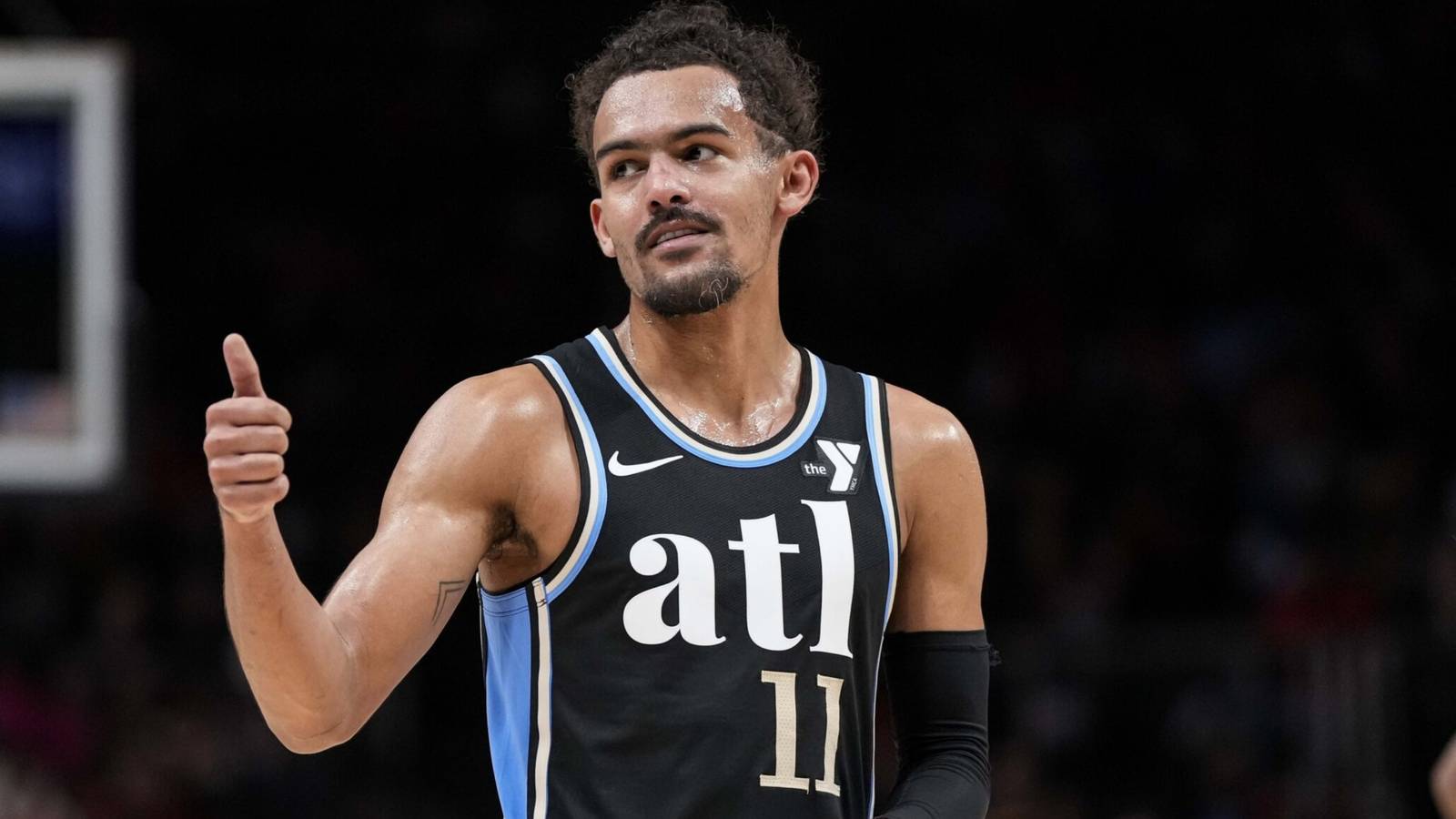 Hawks Set Sights on 'Prime Trade Target' Anthony Davis to Replace Trae ...