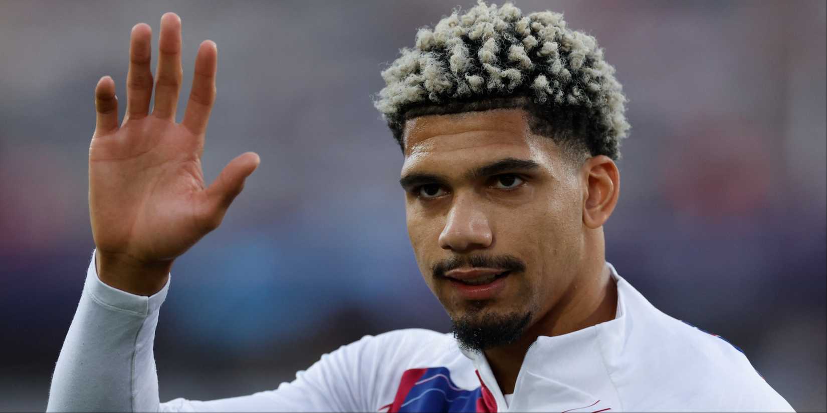 Ronald Araujo Hand Gesture After Barcelona Red Card vs PSG Explained