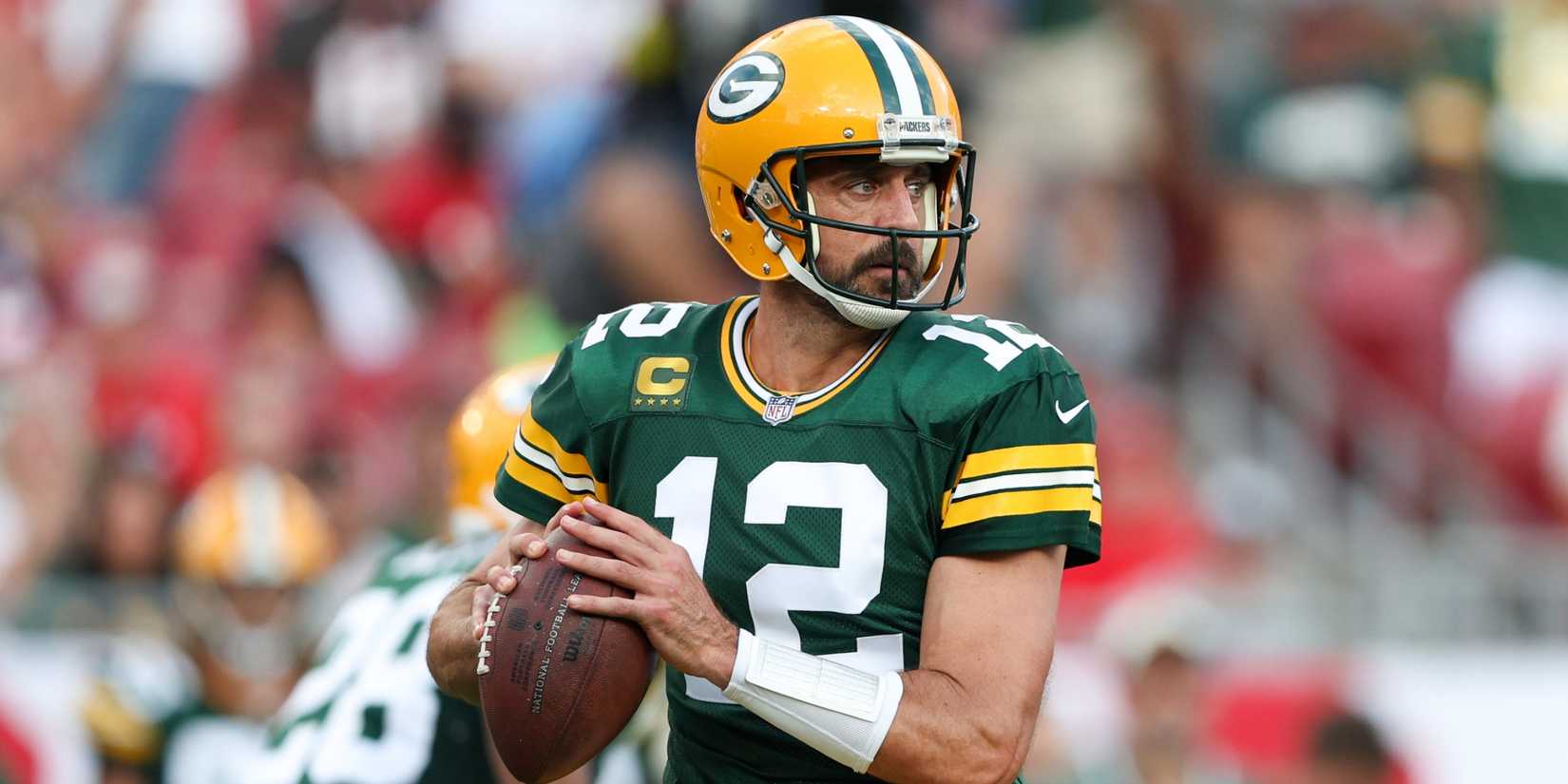 Top 10 NFL Quarterbacks With Most Passing Yards All Time