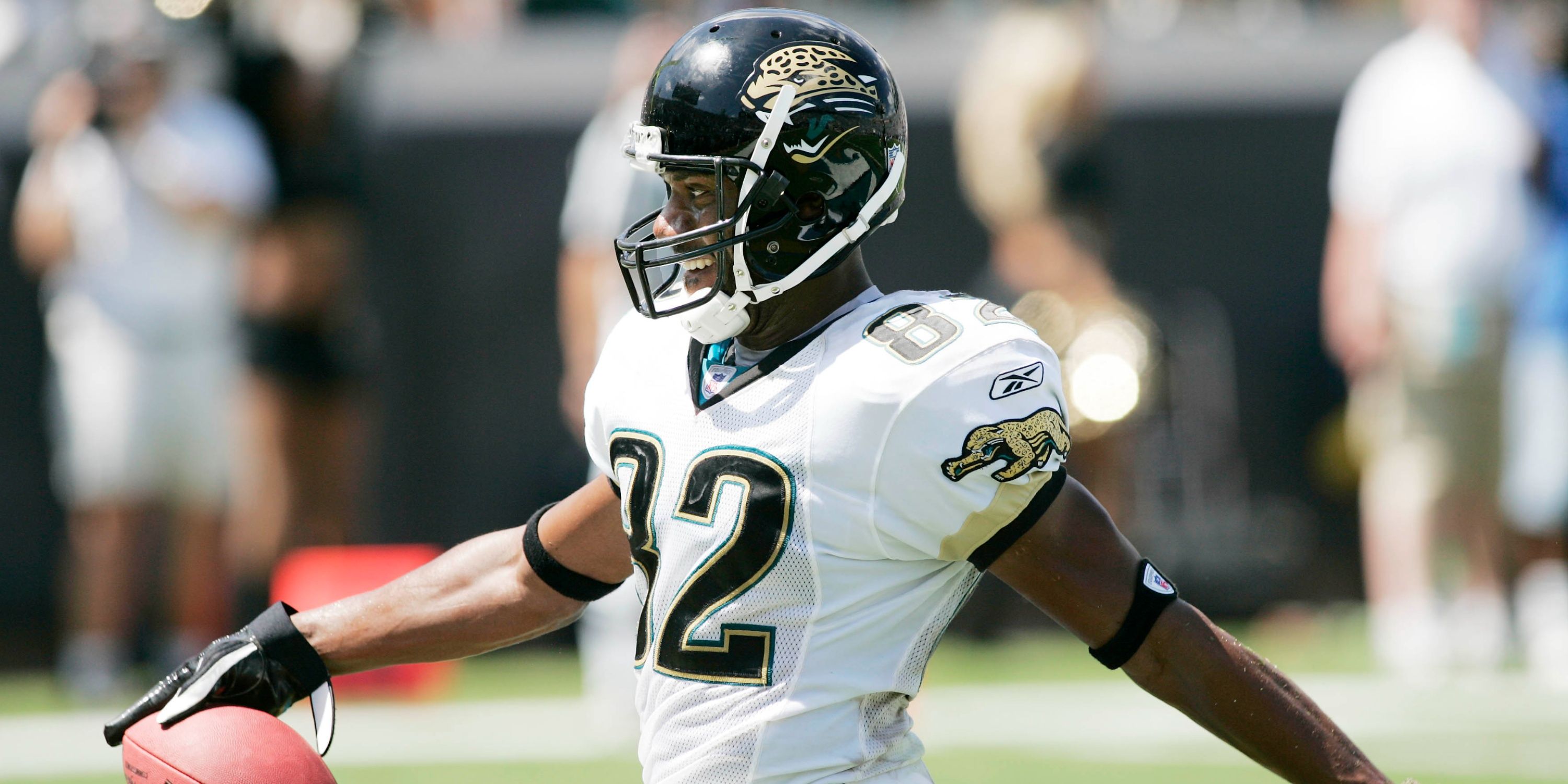 The 10 Players With the Most Receiving Yards in an NFL Game