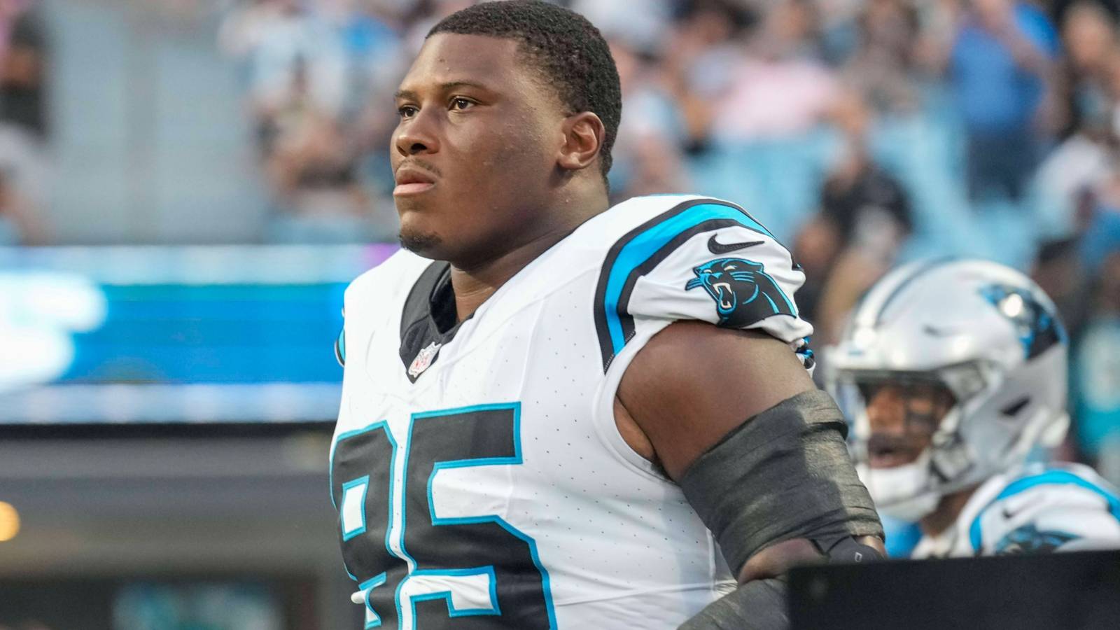 Panthers' Derrick Brown Becomes Latest DT to Sign Massive Deal