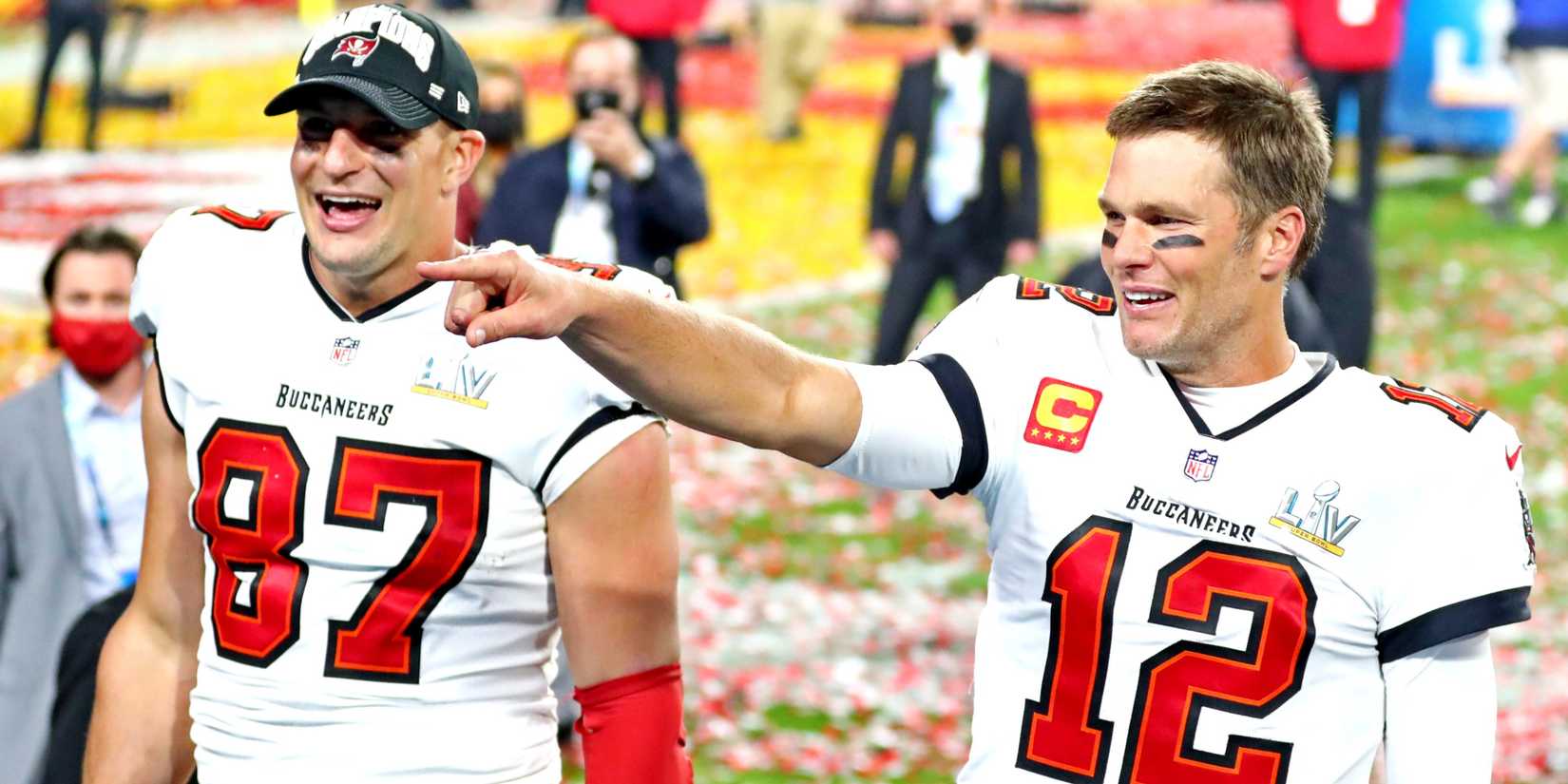Tom Brady's FOX Debut Will Feature 2 Iconic Franchises In Week 1