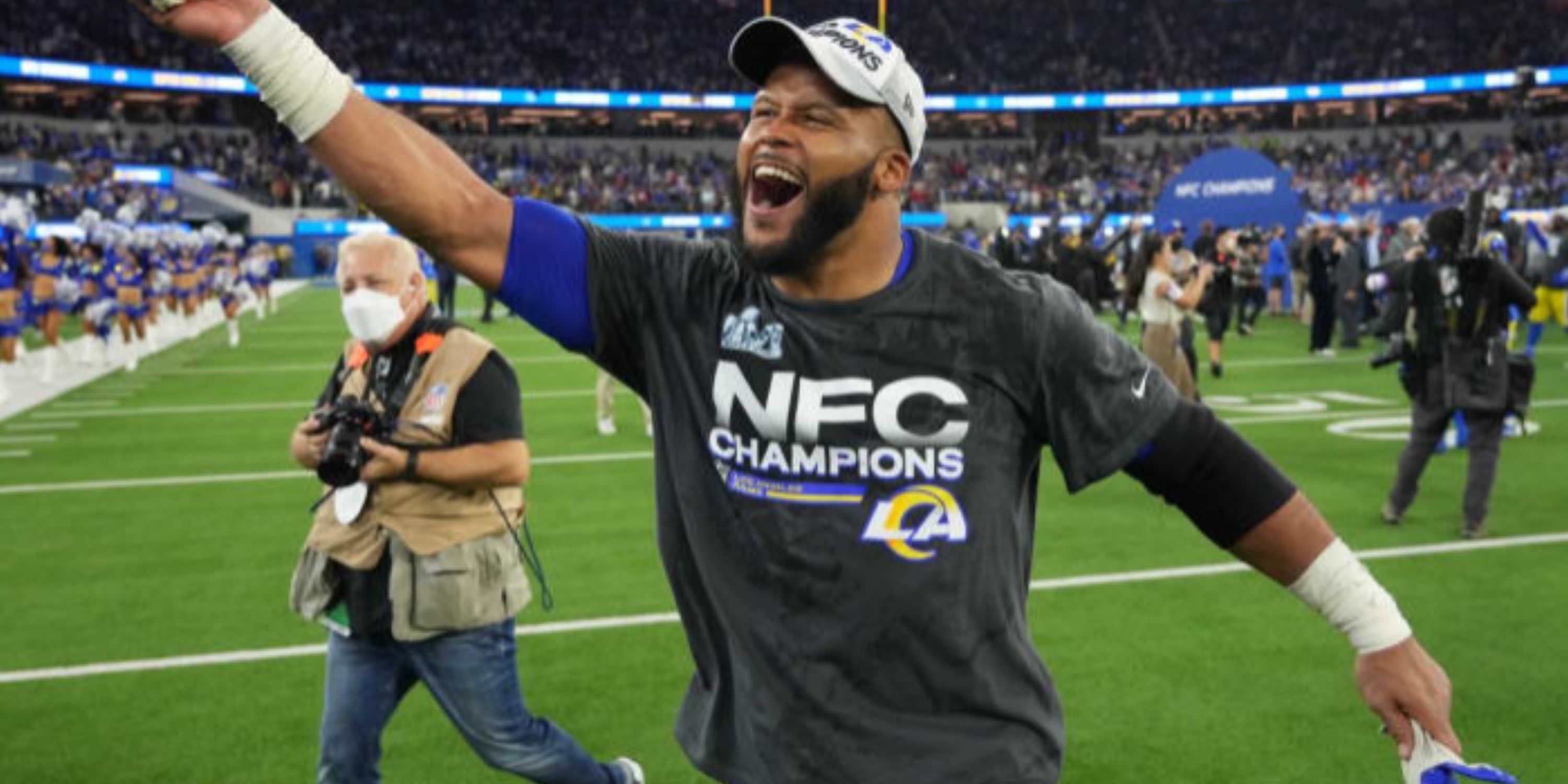 Rams Would Love To Bring Aaron legend Back For Playoff Run