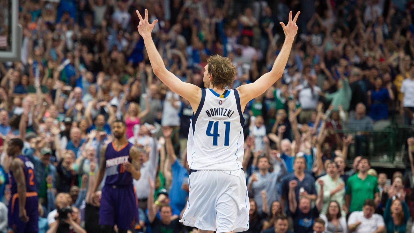 Revisiting the Dirk Nowitzki Trade to the Mavericks on NBA Draft Night