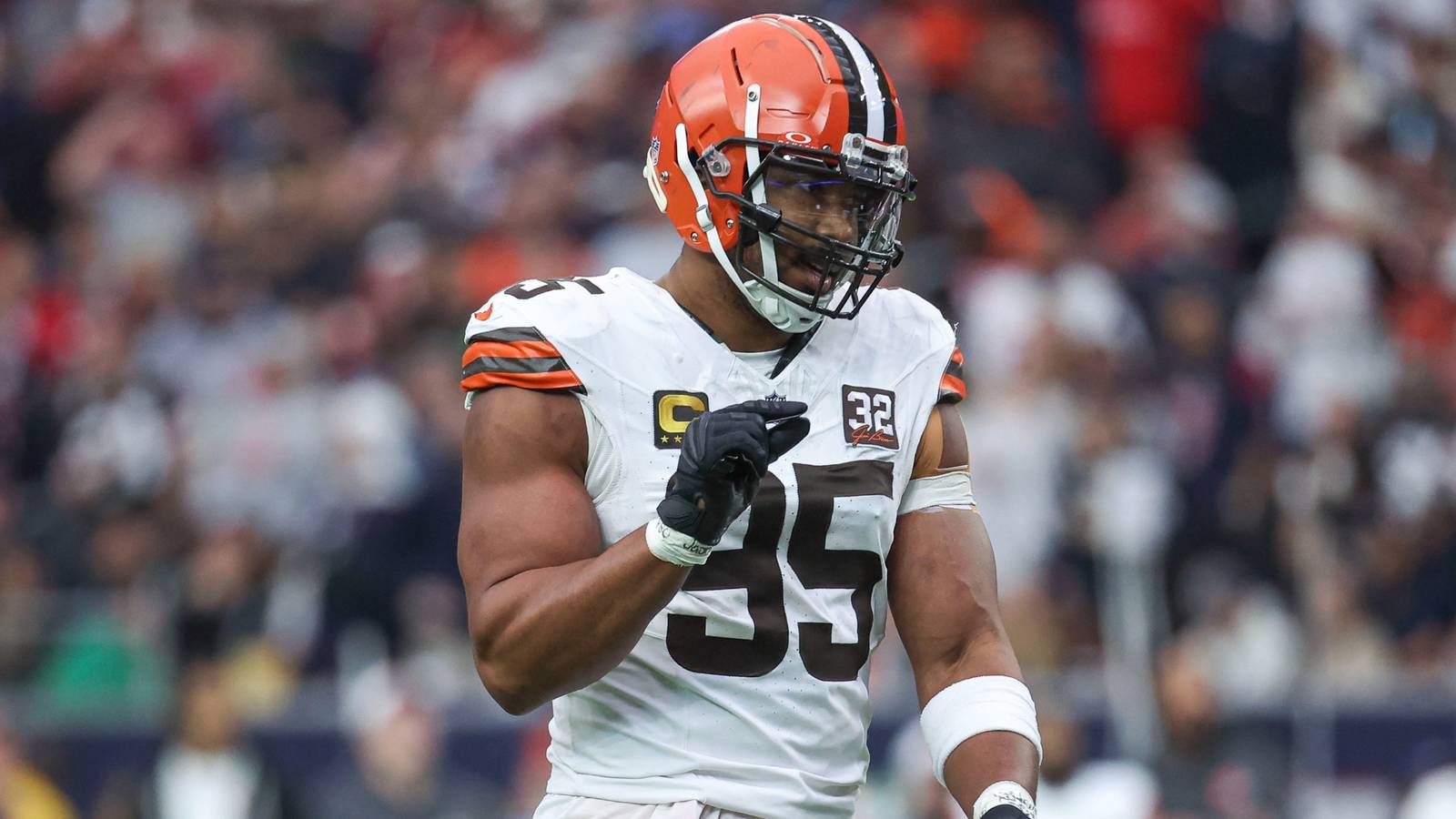 Ranking the Top 10 Current NFL Edge Rushers