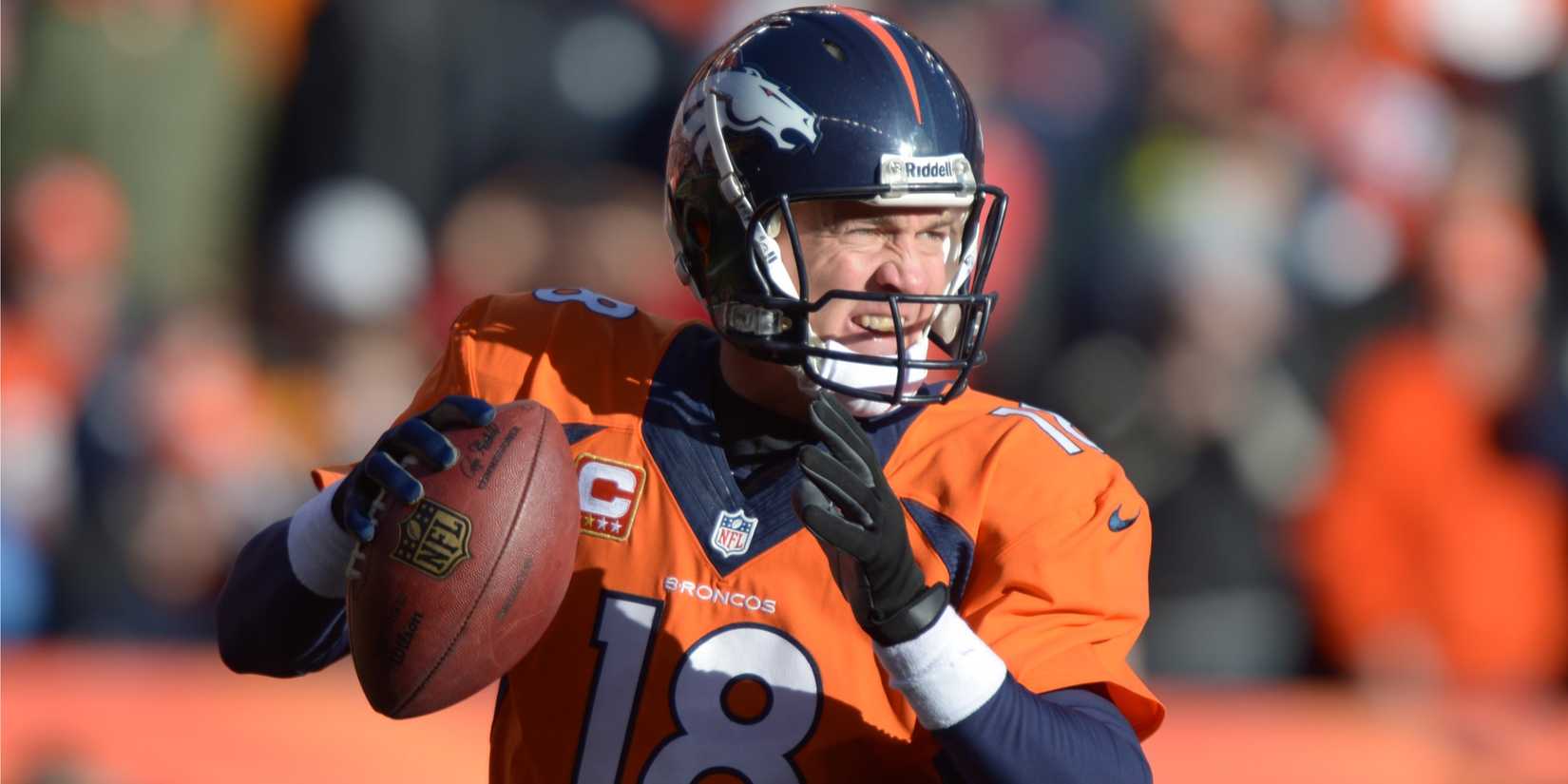 The 10 NFL Quarterbacks With the Most Passing Yards in a Season