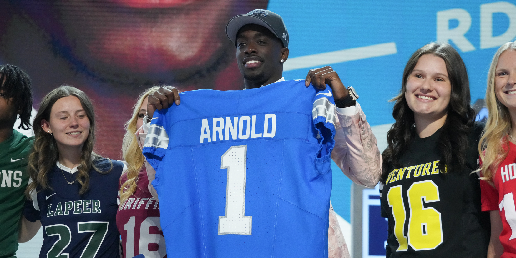 2024 NFL Draft Grades: Bears Come Out on Top but Not by Much in NFC North