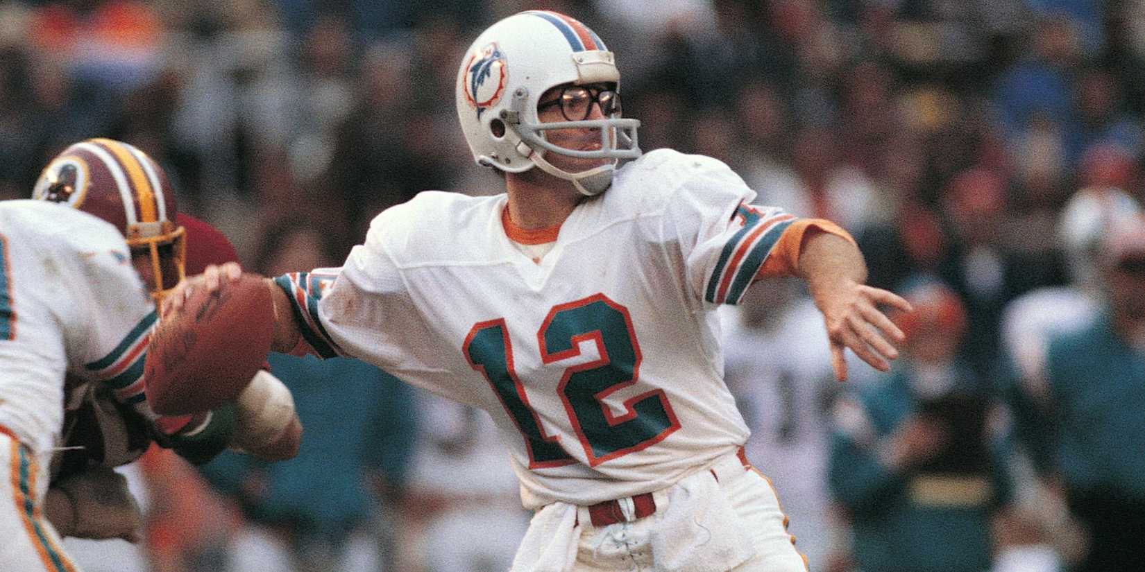 Ranking the Top 5 Miami Dolphins Quarterbacks of All Time