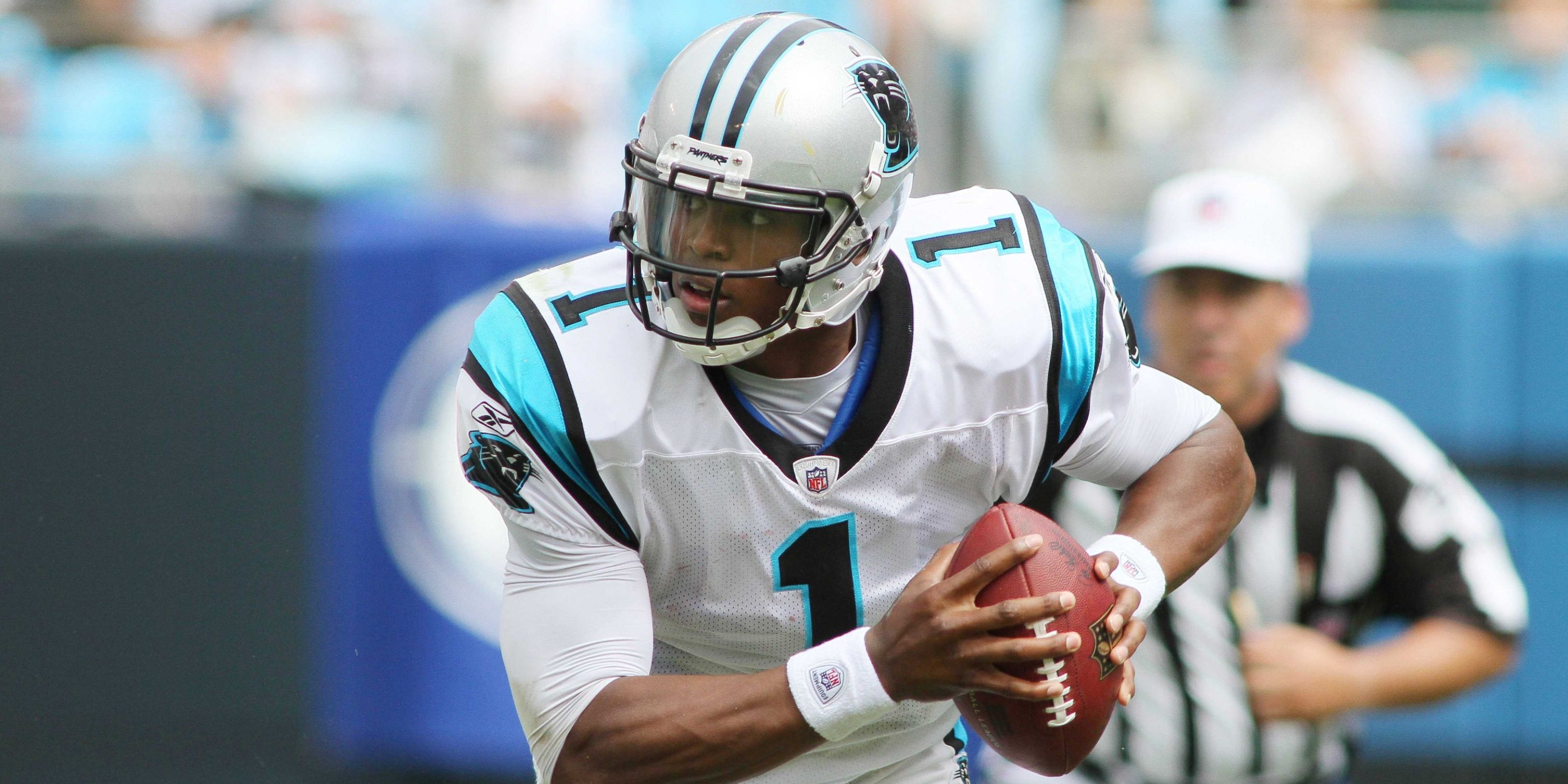 The 10 NFL Rookie Quarterbacks With the Most Passing Yards in a Game