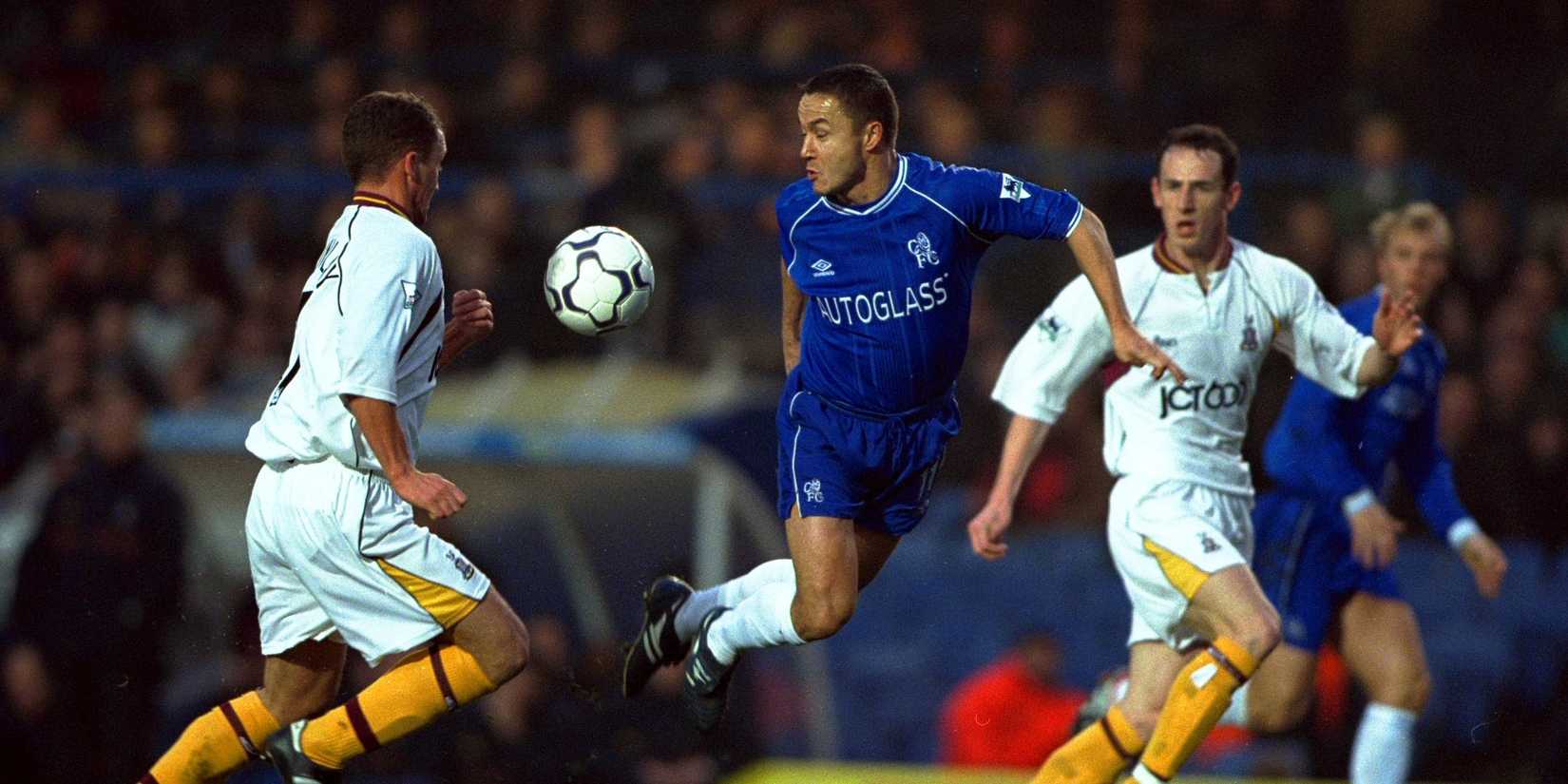 10 Greatest Chelsea Midfielders of All Time (Ranked)