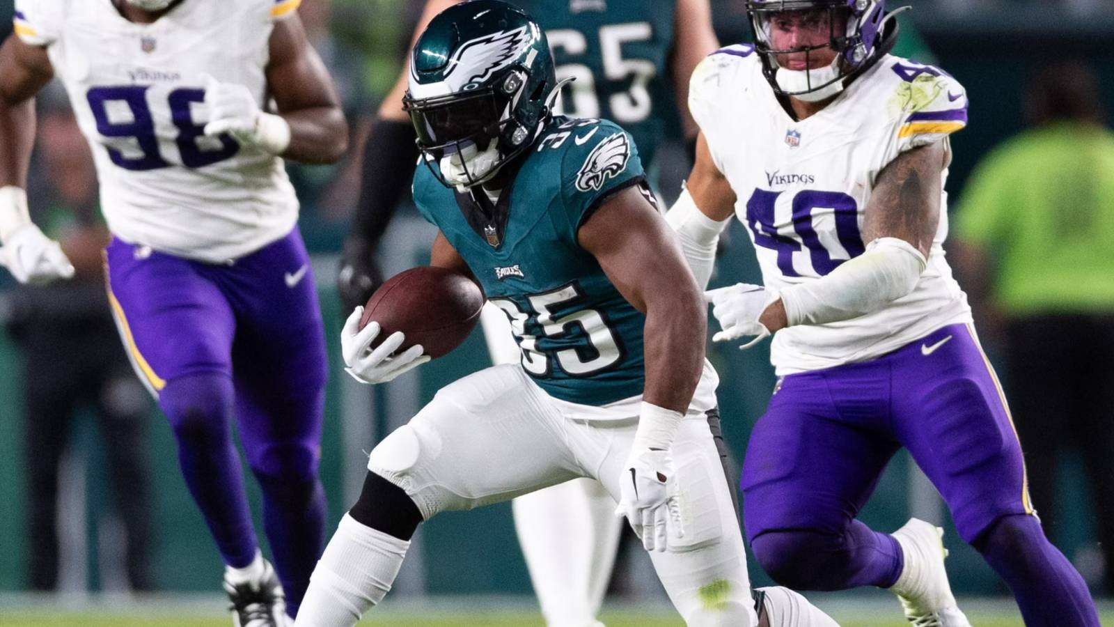 Report: Rams Sign 3rd Down Specialist Boston Scott