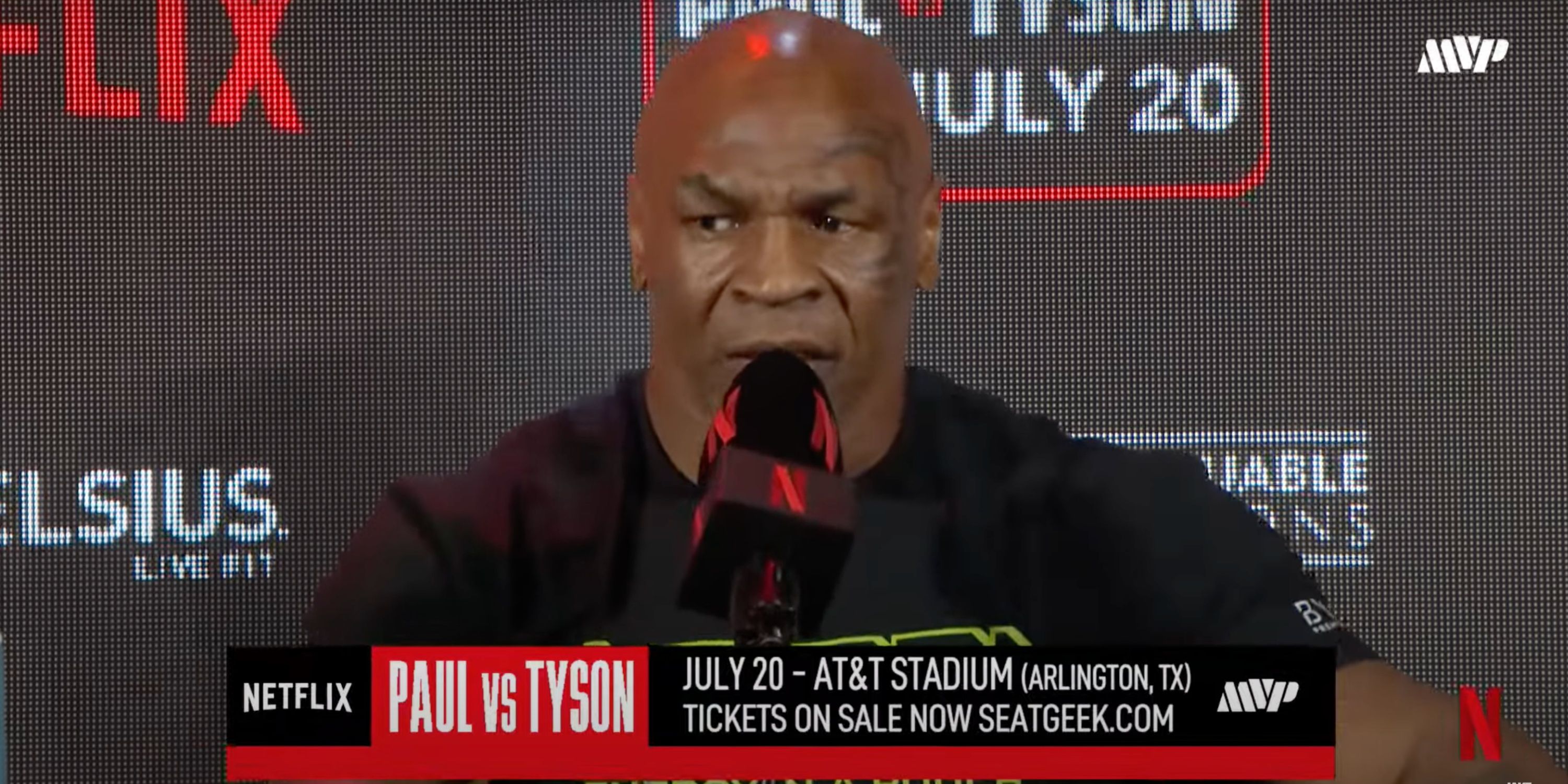 Mike Tyson Livid After Being Called a 'Gimmick Fighter'
