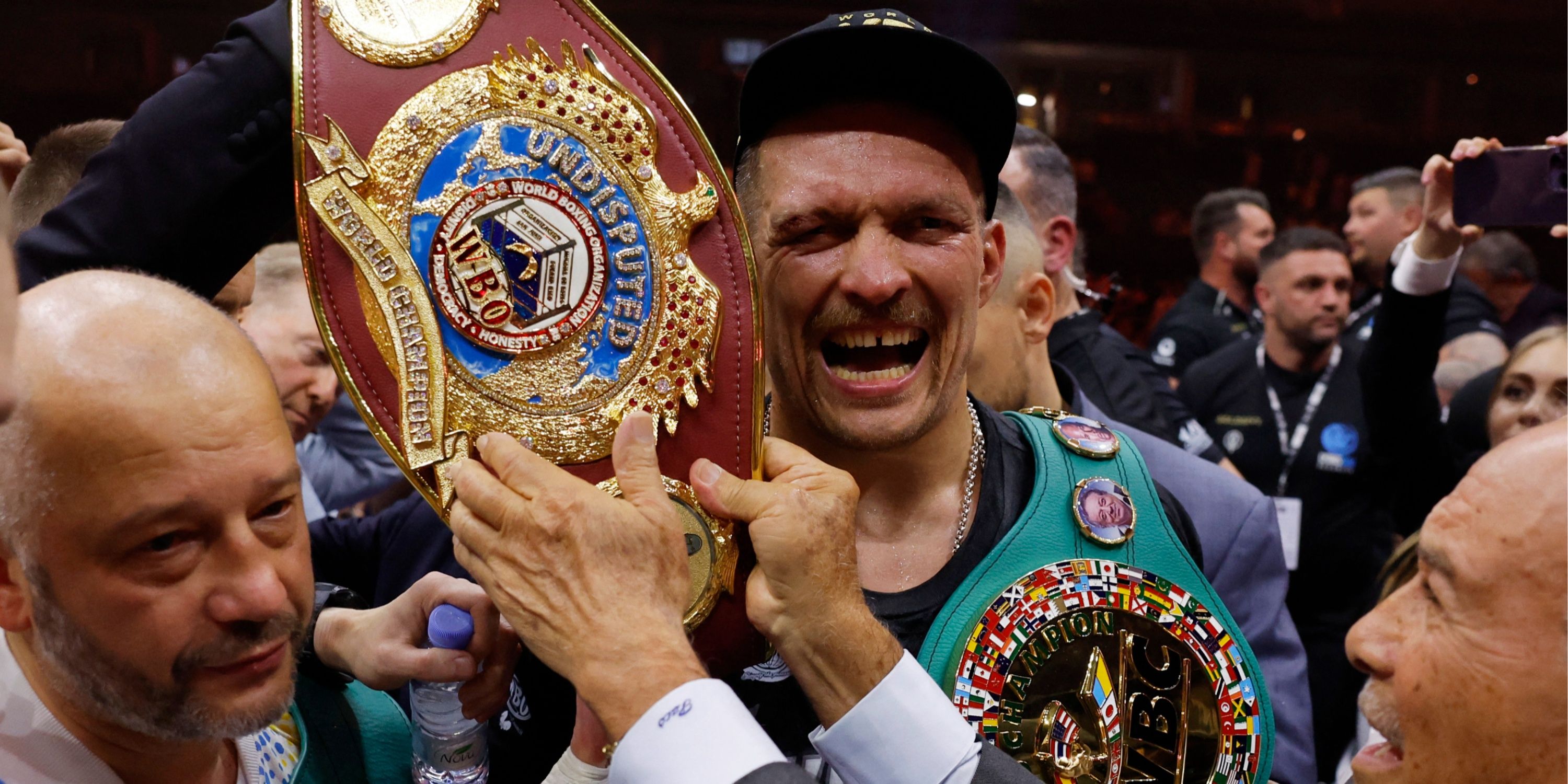 What Tyson Fury & Oleksandr Usyk Said to Each Other After Their Fight