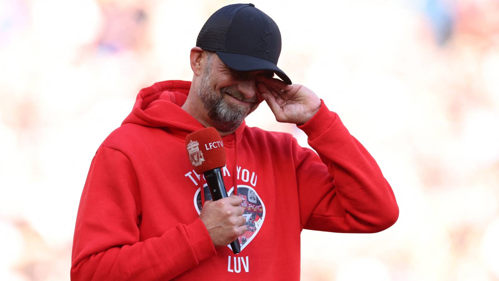 Jurgen Klopp Posts Emotional Message After Liverpool Parade Car Crash