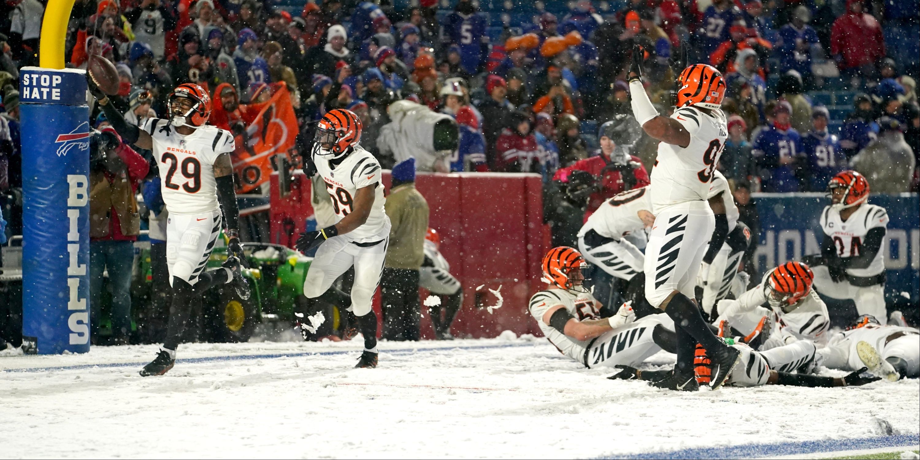 The Impact of Stadium Types on NFL Scoring