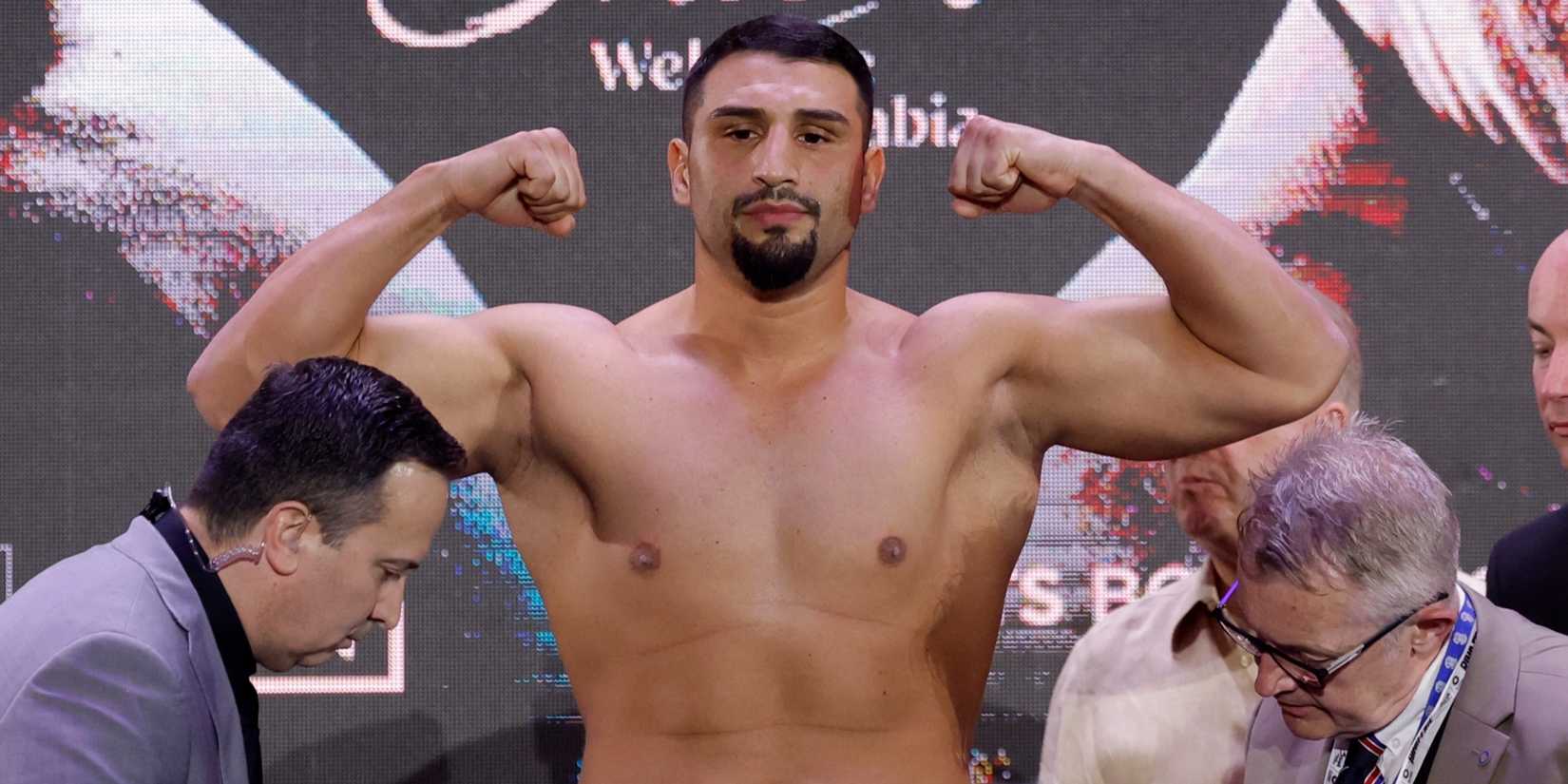 11 Best Boxing Heavyweights Ranked by How Fast They KO Opponents