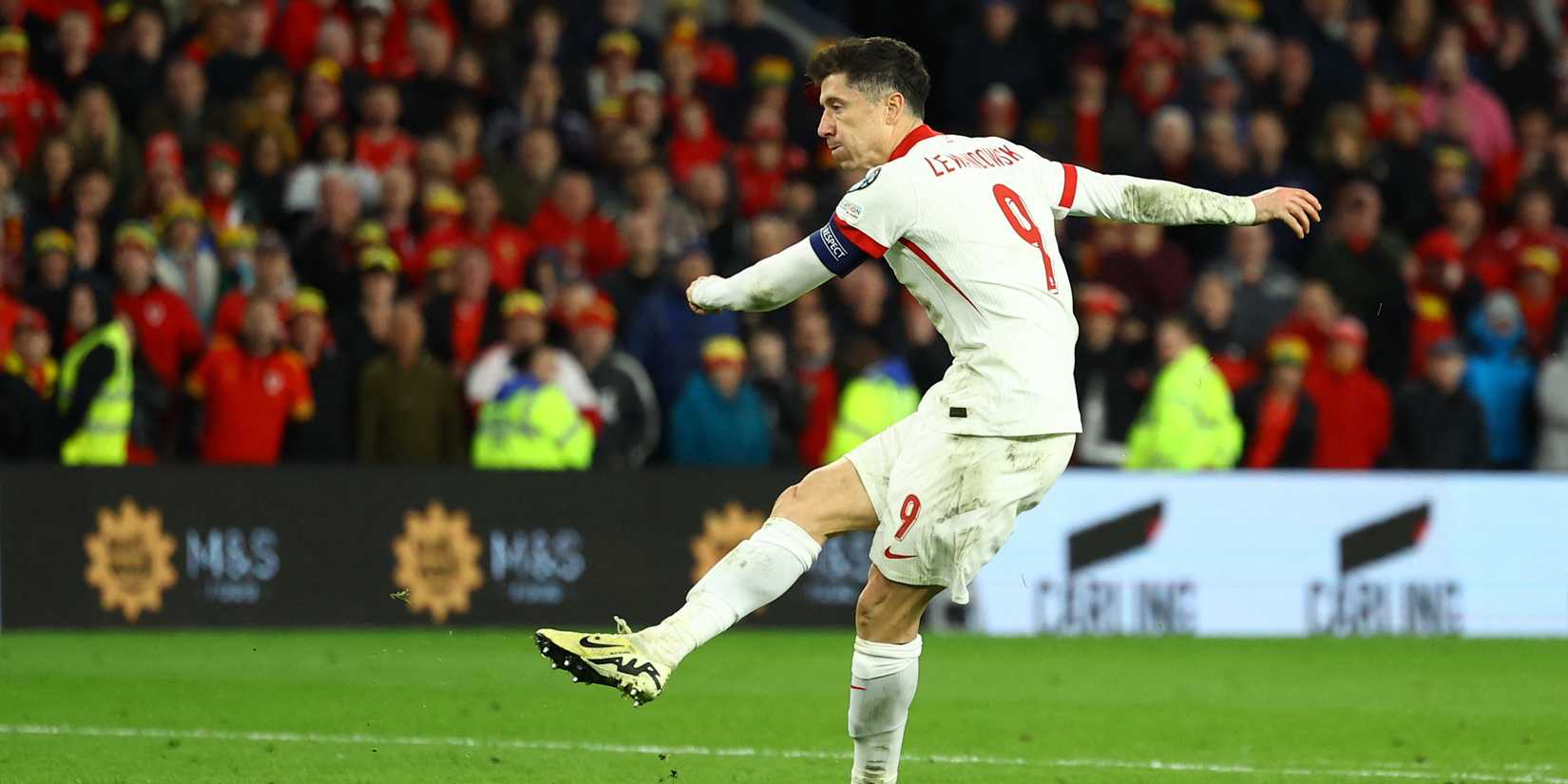 10 Players With the Most Penalties Scored in Football History