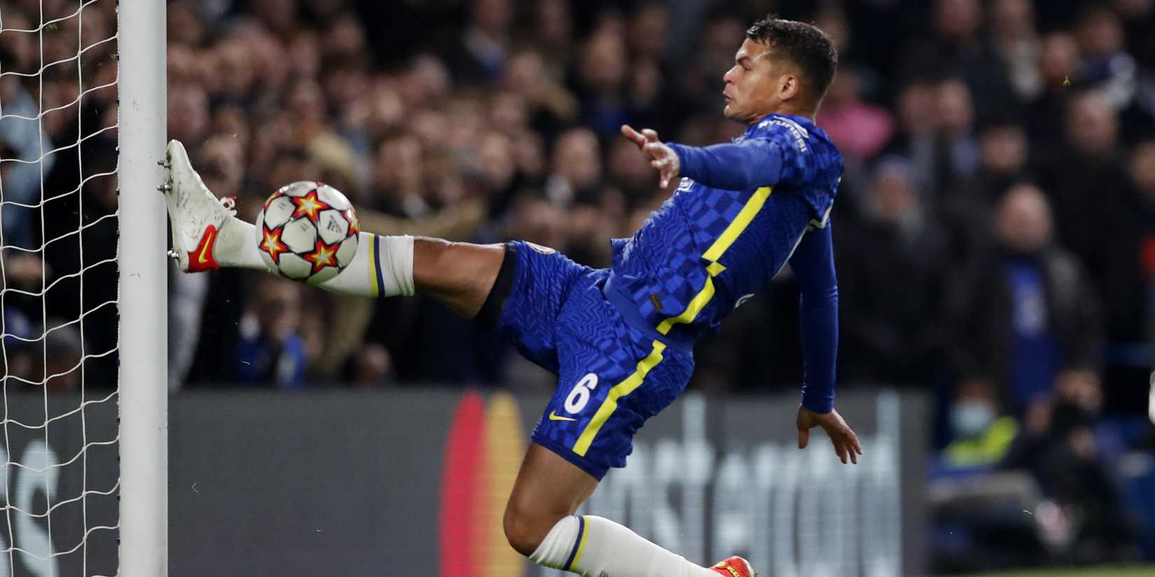 7 Greatest Thiago Silva Moments for Chelsea (Ranked)