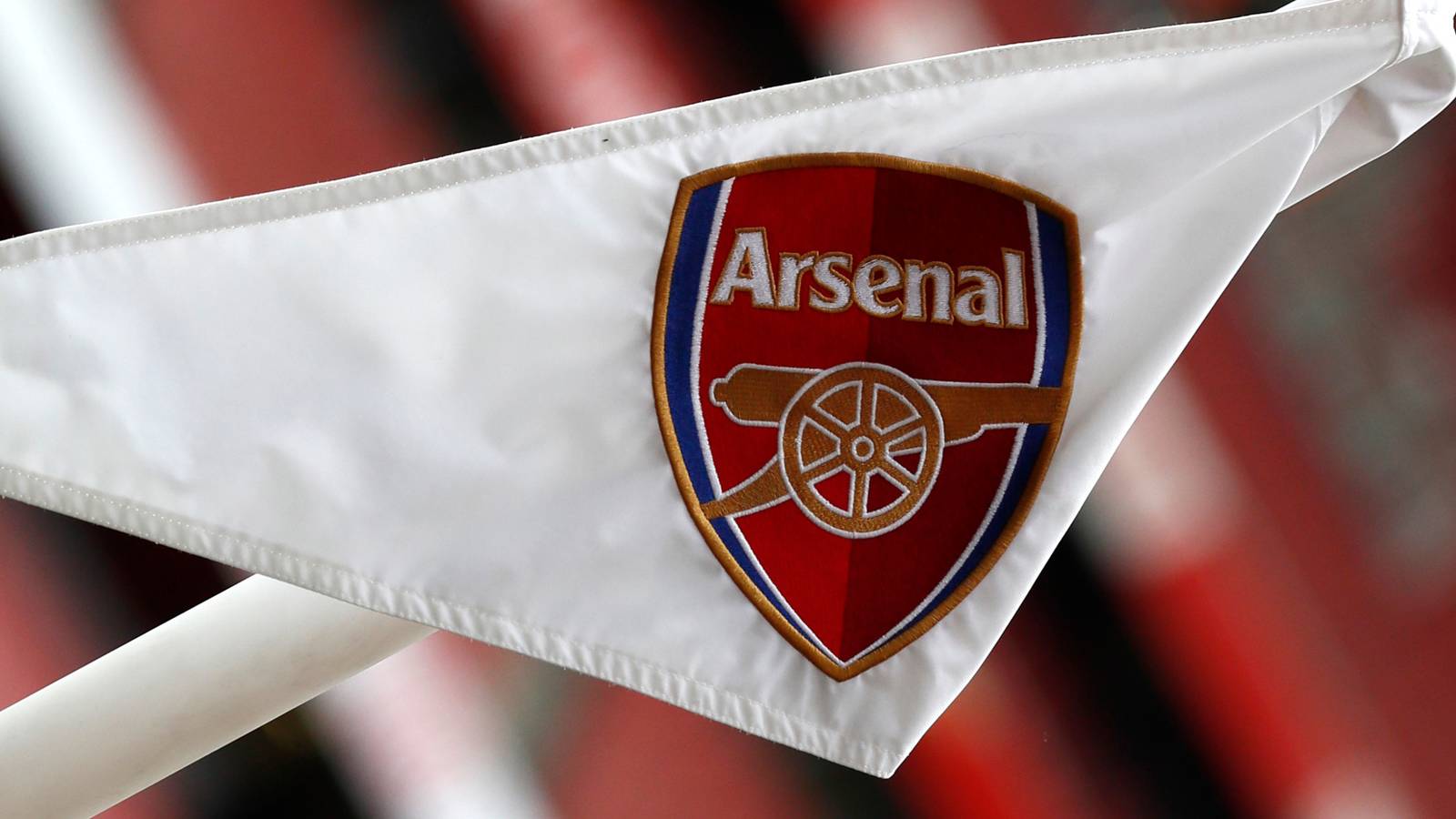 Why Arsenal Have a Cannon on Their Badge