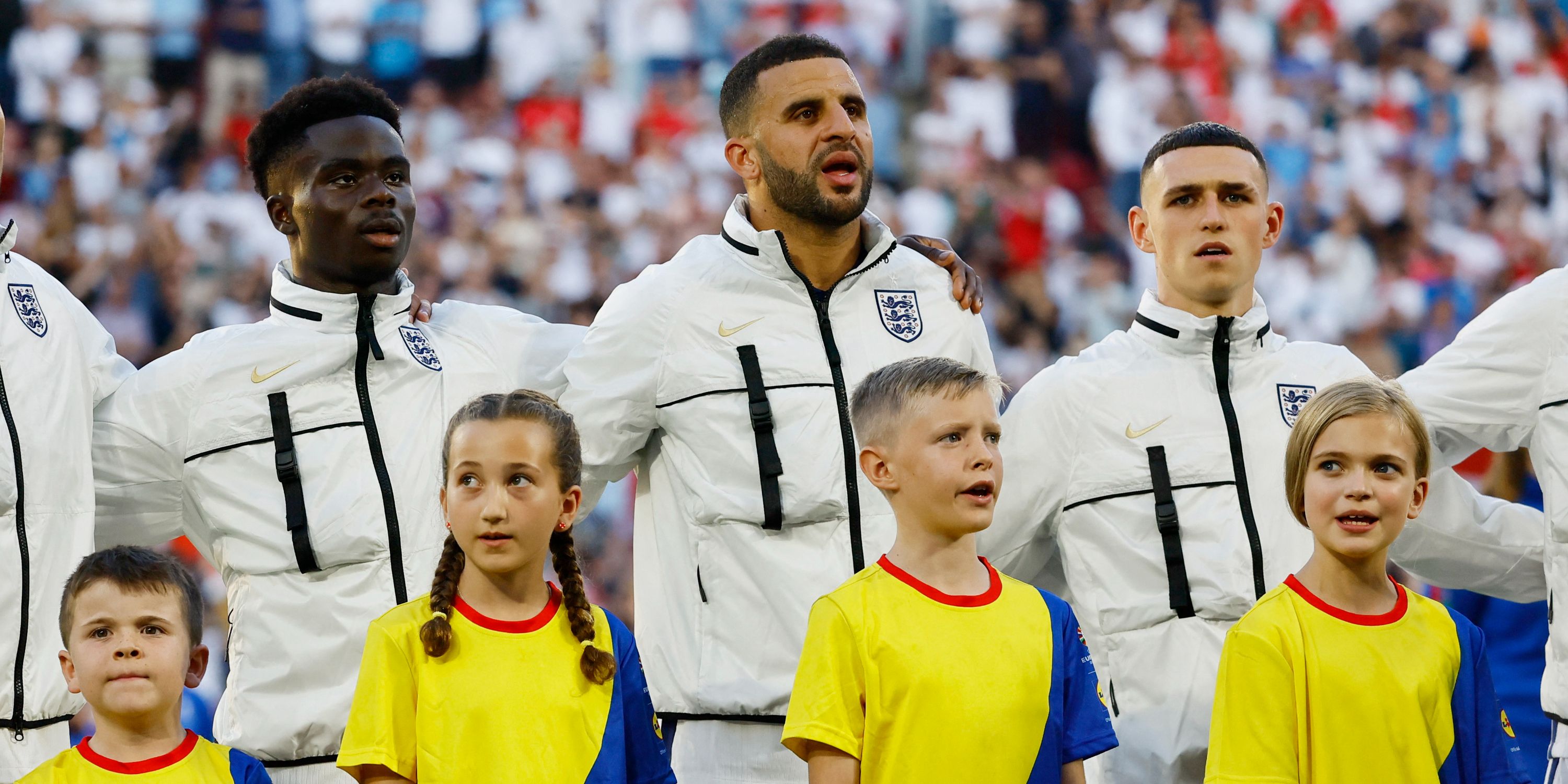 Gareth Southgate Must Make Kyle Walker Decision after England 2-1 Slovakia