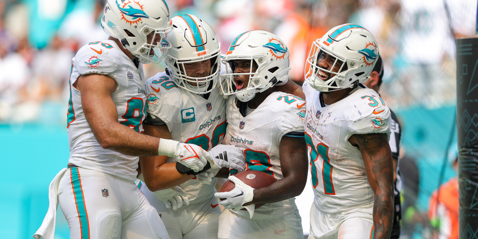 De'Von Achane Has Earned 'Superstar' Labels This Offseason