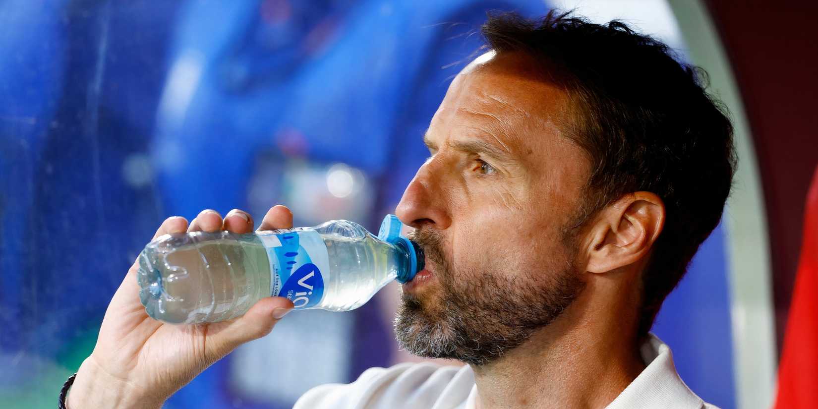 Gareth Southgate Hints at Why Bukayo Saka Starts Over Cole Palmer