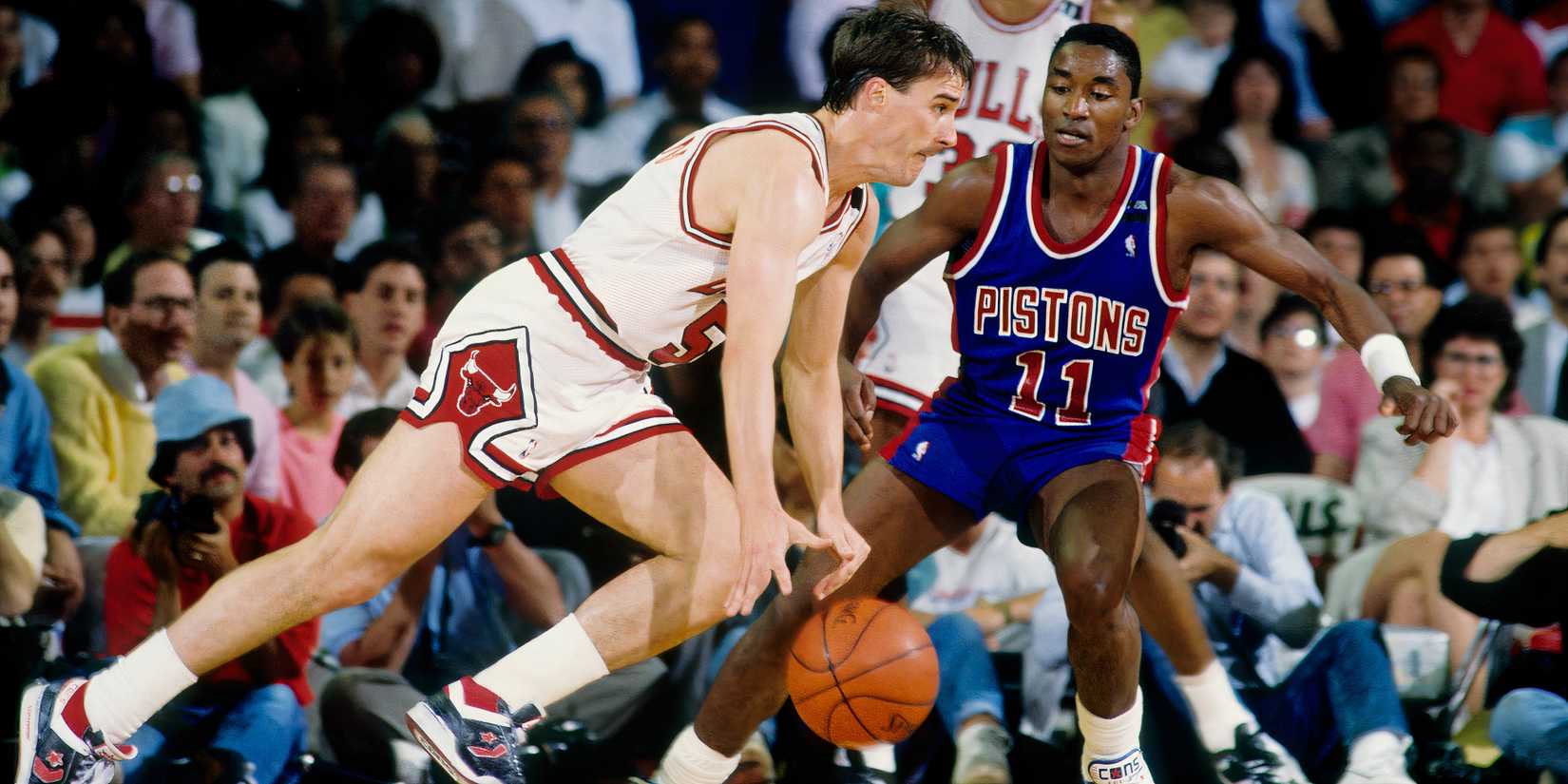 AI Names and Ranks Michael Jordan's 10 Greatest Teammates in NBA History