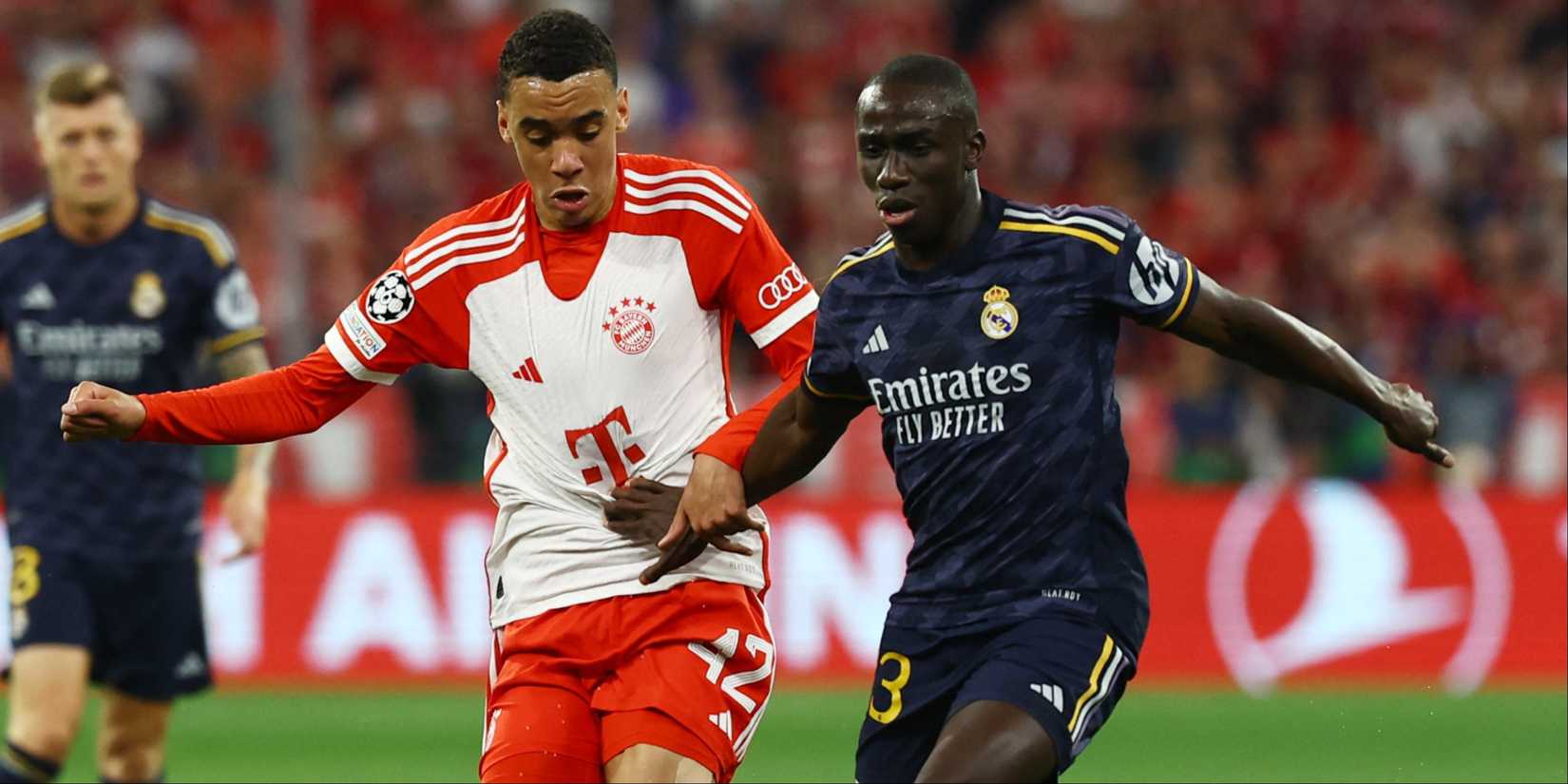Jamal Musiala Suffers 'Catastrophic Injury' During Bayern Munich vs PSG