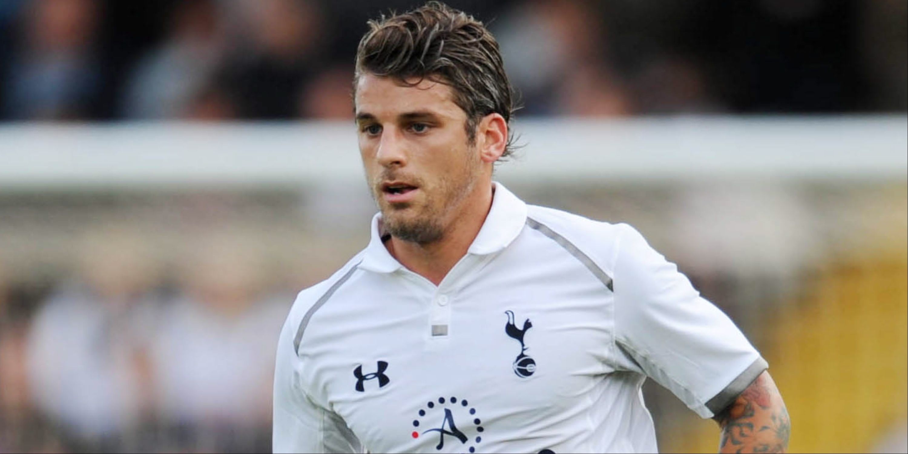 'I Played For Arsenal and Spurs but Retired at 29 to Pour Cocktails in Spain'