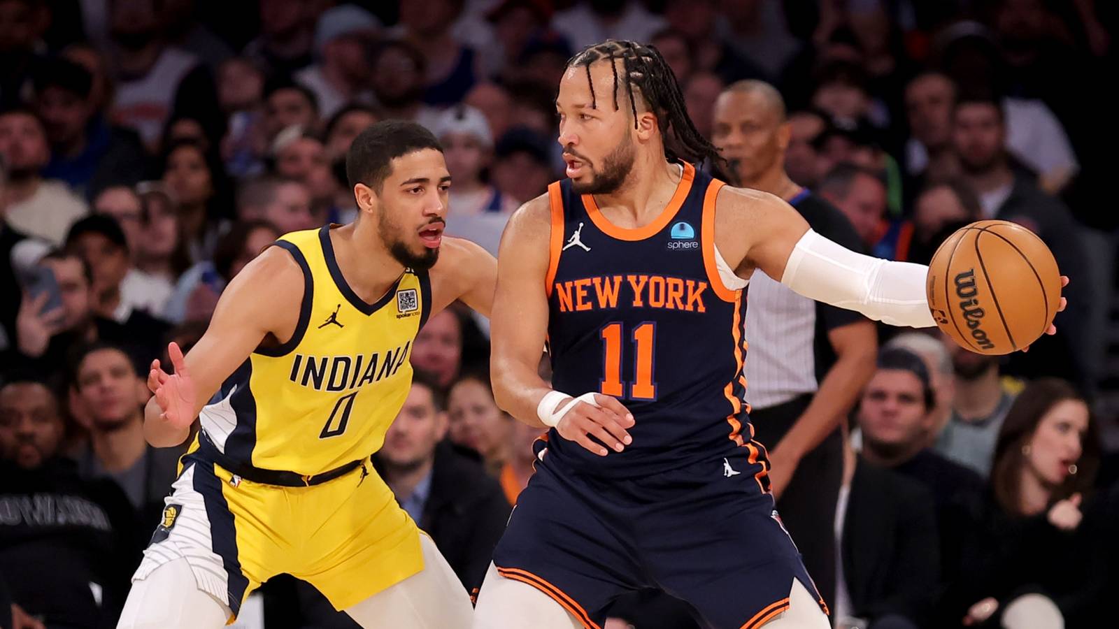 Jalen Brunson Assures Knicks Fans His Hand Is Fine After WWE Appearance
