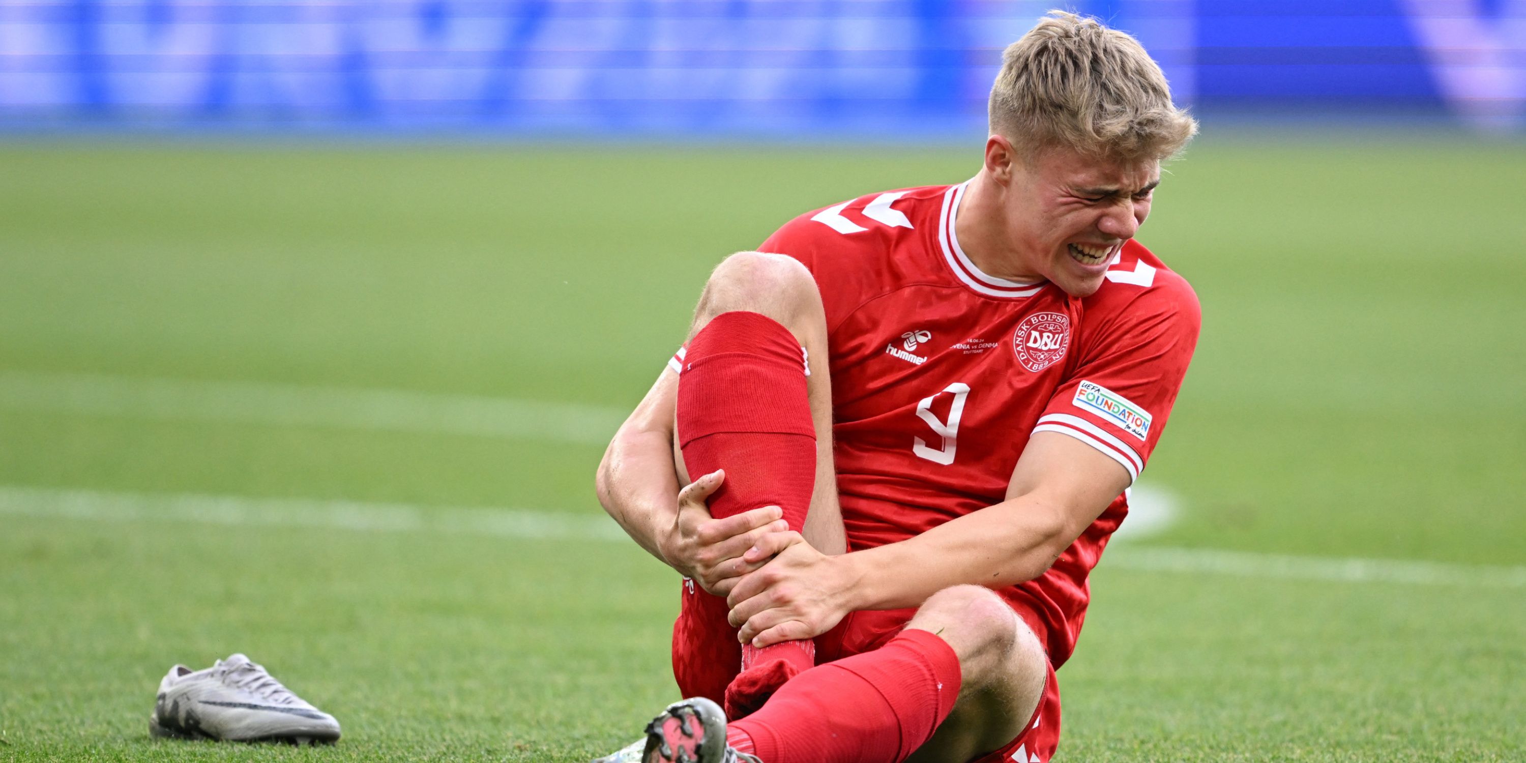Victor Lindelof Back in Training after Man Utd Injury Layoff
