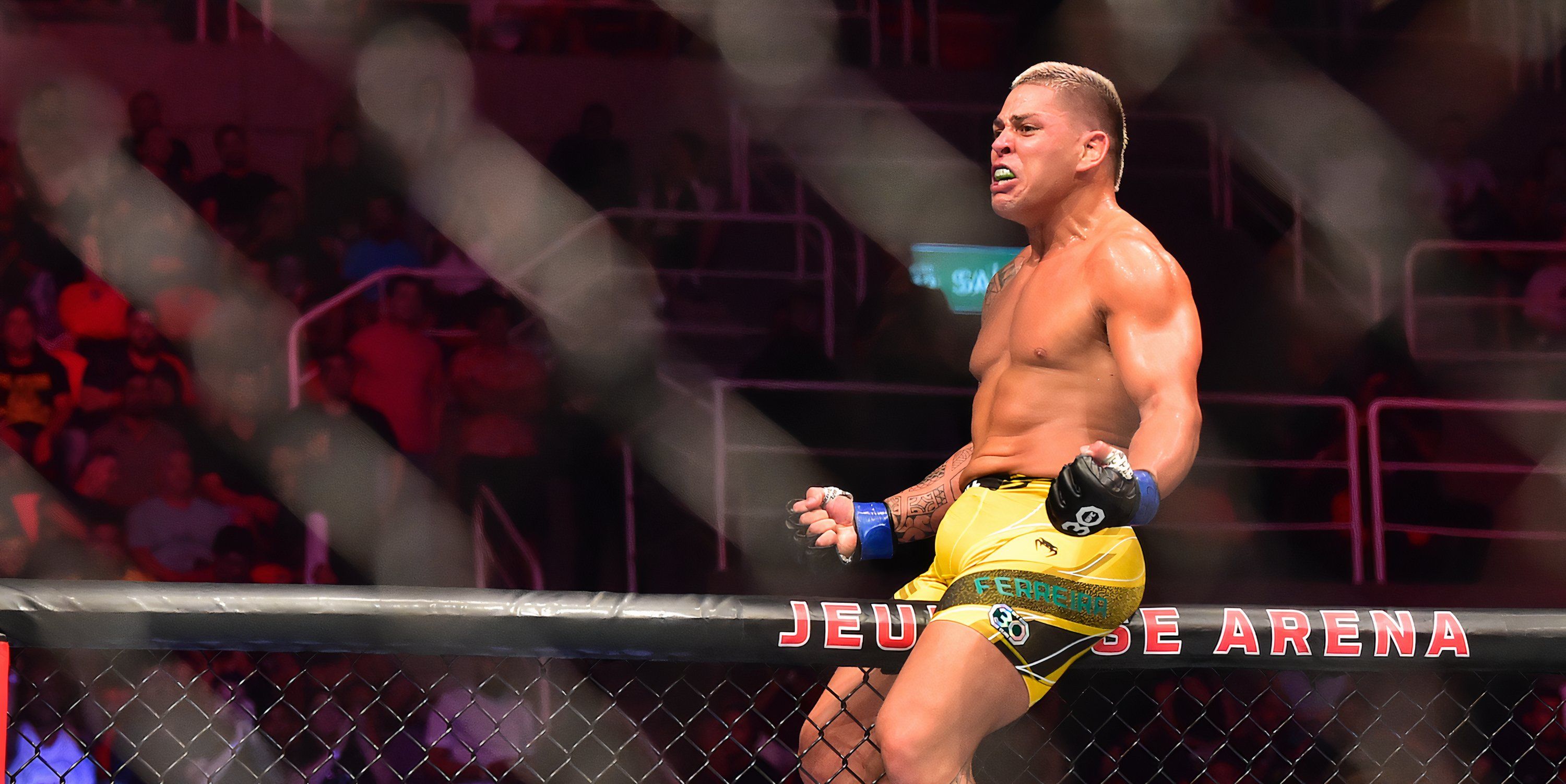 'The Hulk' Smashes UFC Opponent With Epic, Spinning Back Elbow KO