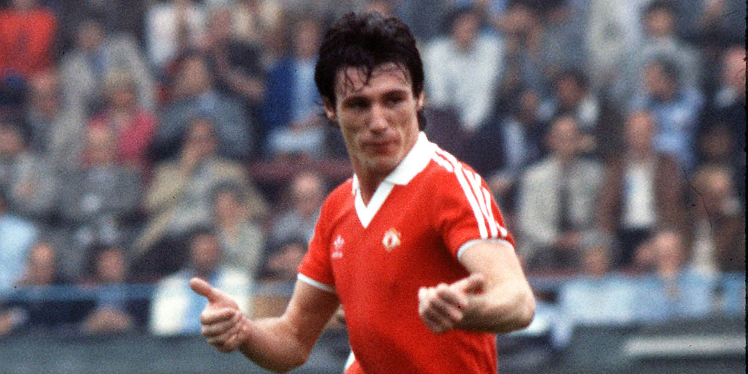 Every Manchester United Number 9 (Ranked)