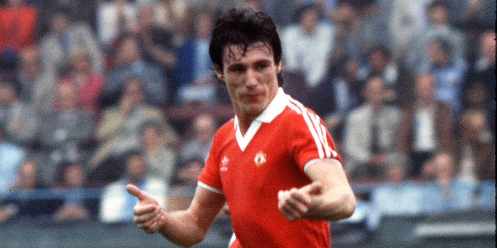 Every Manchester United Number 9 (Ranked)